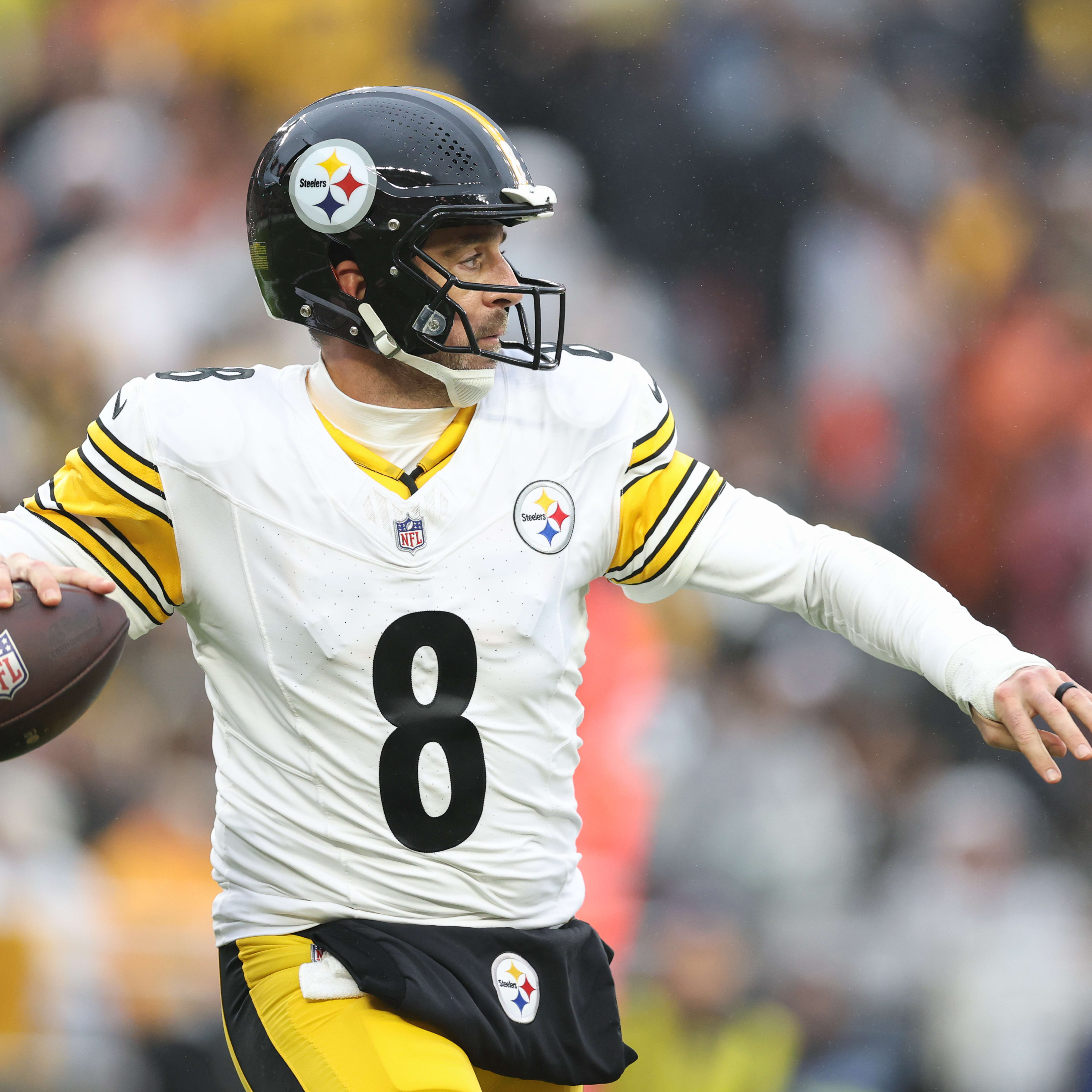 Steelers 2026 NFL mock draft: Pittsburgh replaces Aaron Rodgers with ...