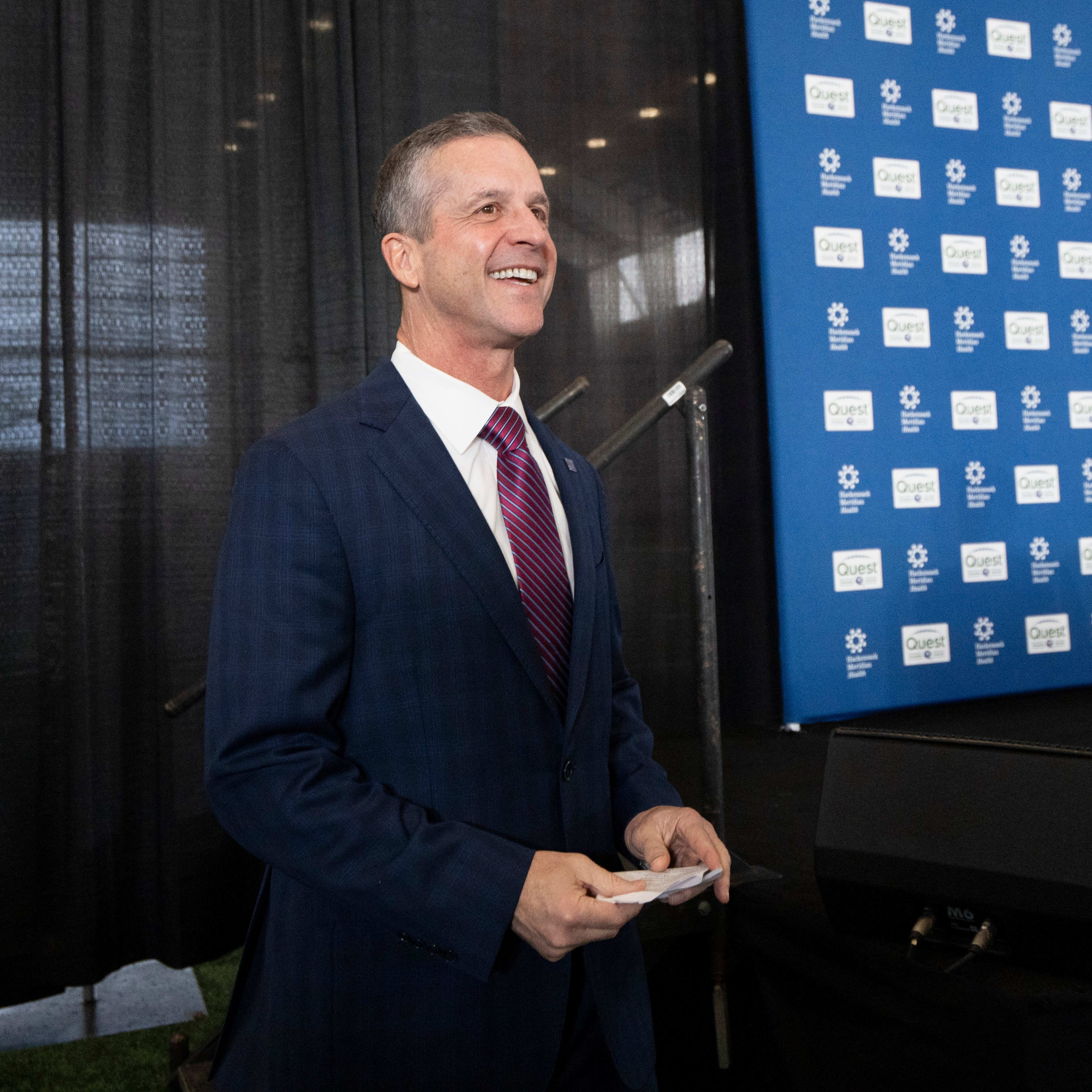 Tennessee head coach Josh Heupel waited a long time to make an ...