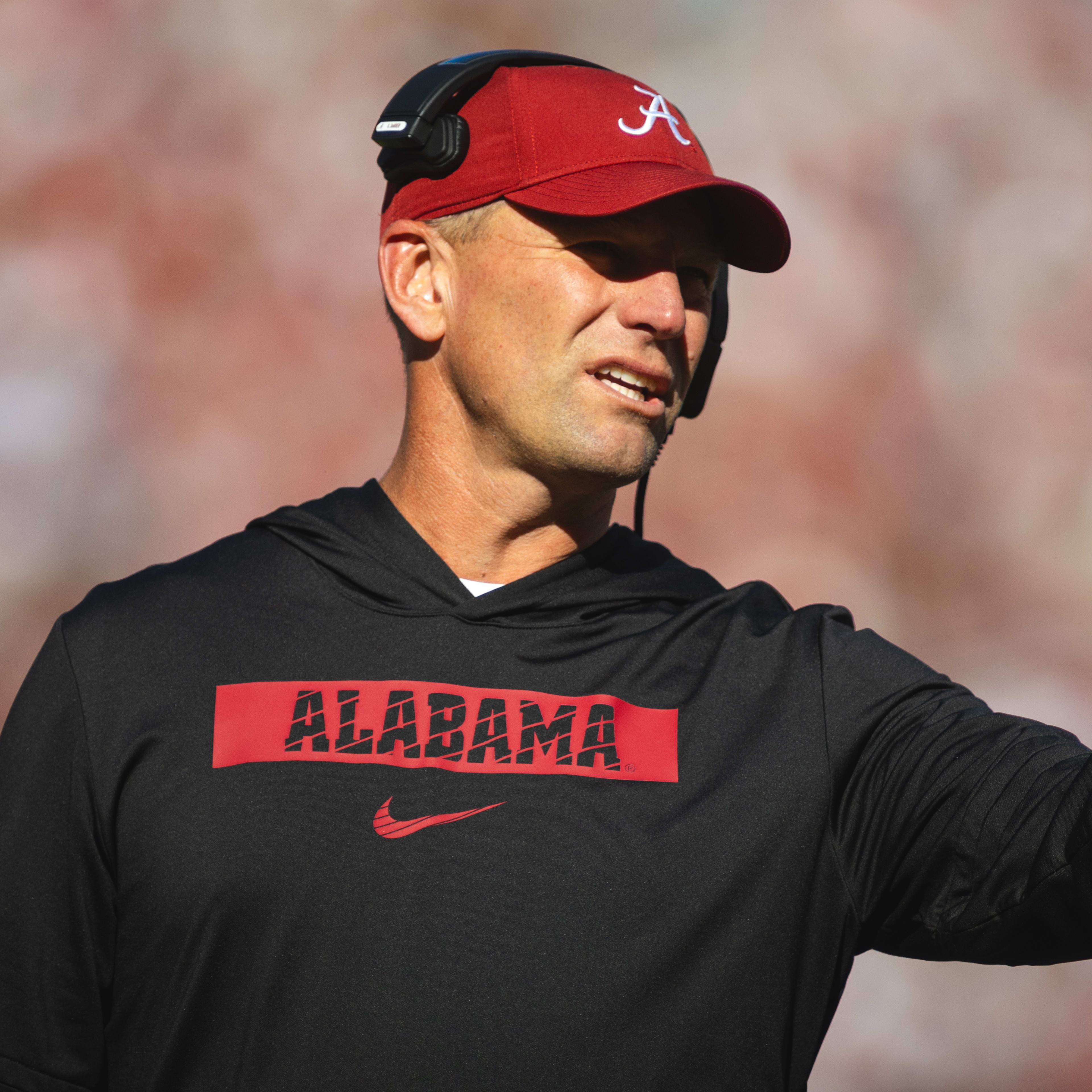 Falcons' James Pearce, Jr. finalist for Defensive Rookie of the Year ...