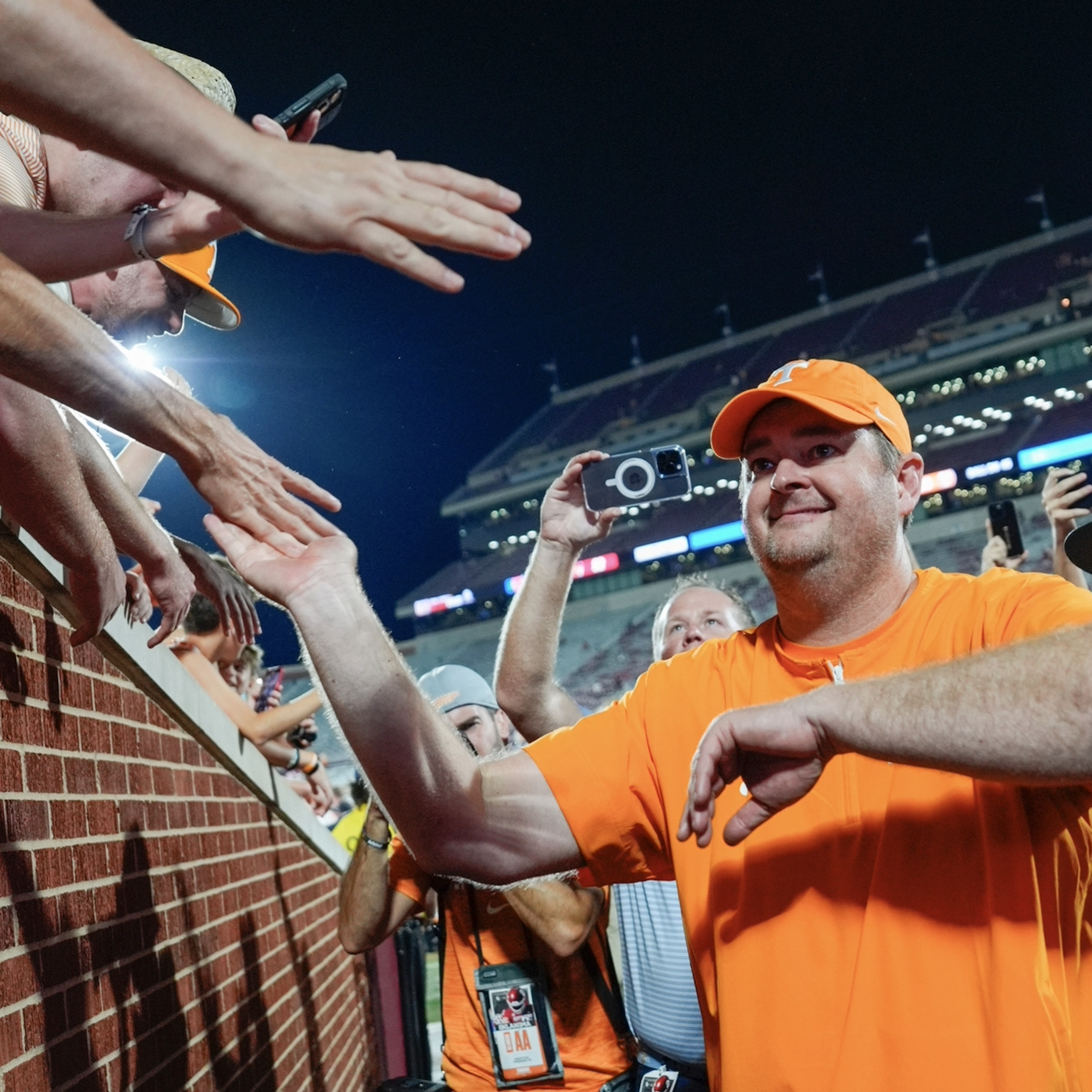 2026 3-round NFL mock draft: Browns make desperation splash trade for a ...