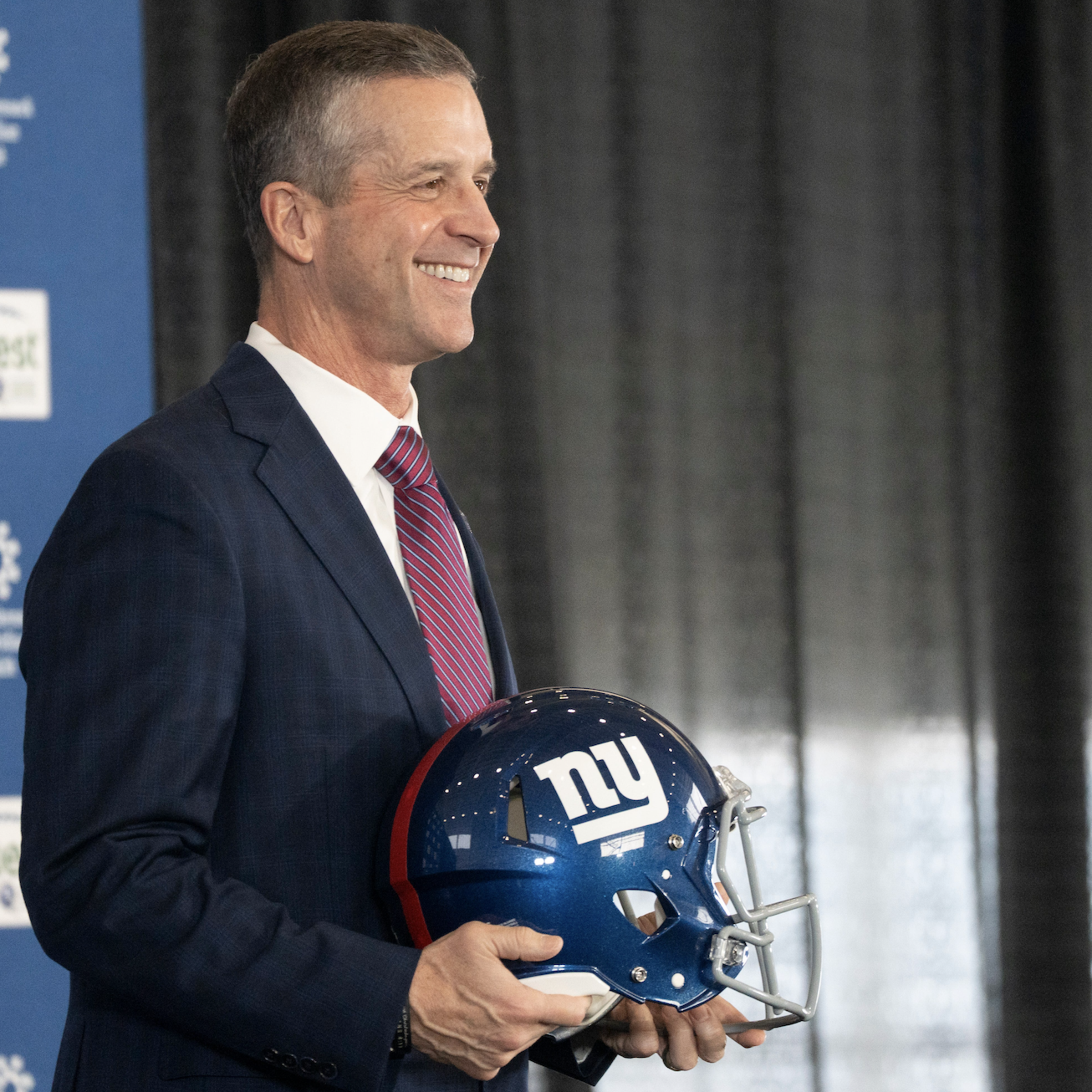 Jimmy Johnson makes a confession while going to war with the Pro ...