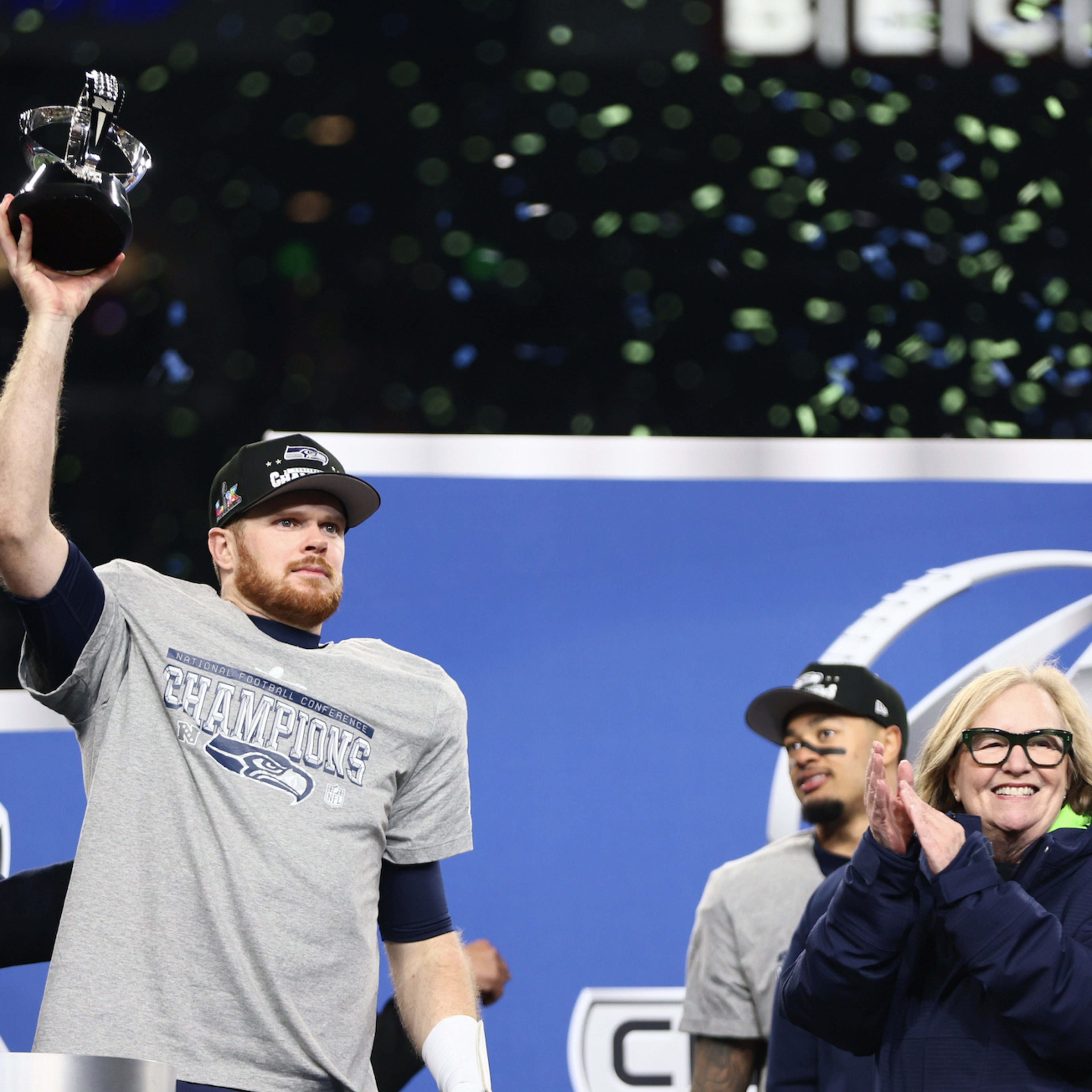 Bills’ Keon Coleman gets an incredible gift from former NFL star that ...