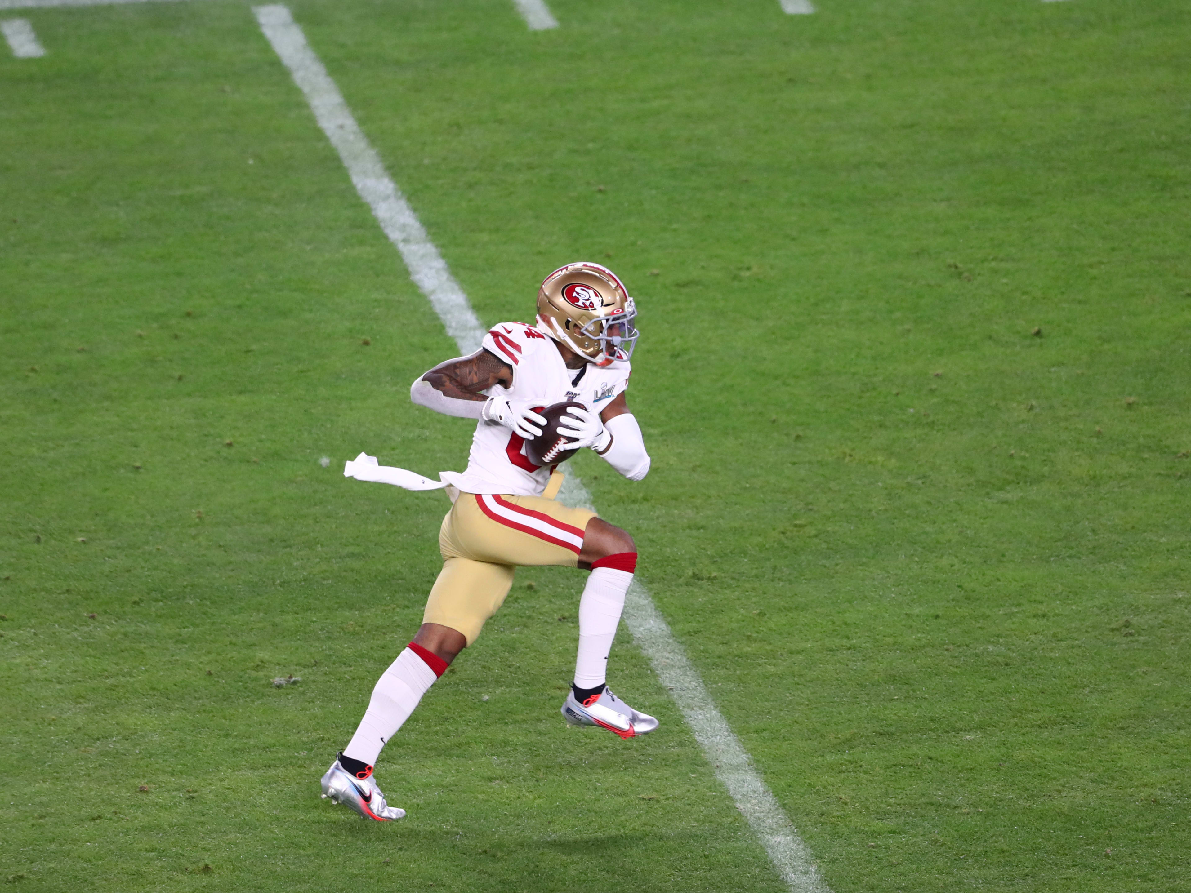 49ers beat out an NFC contender by signing a familiar face from their past to give the team a ...