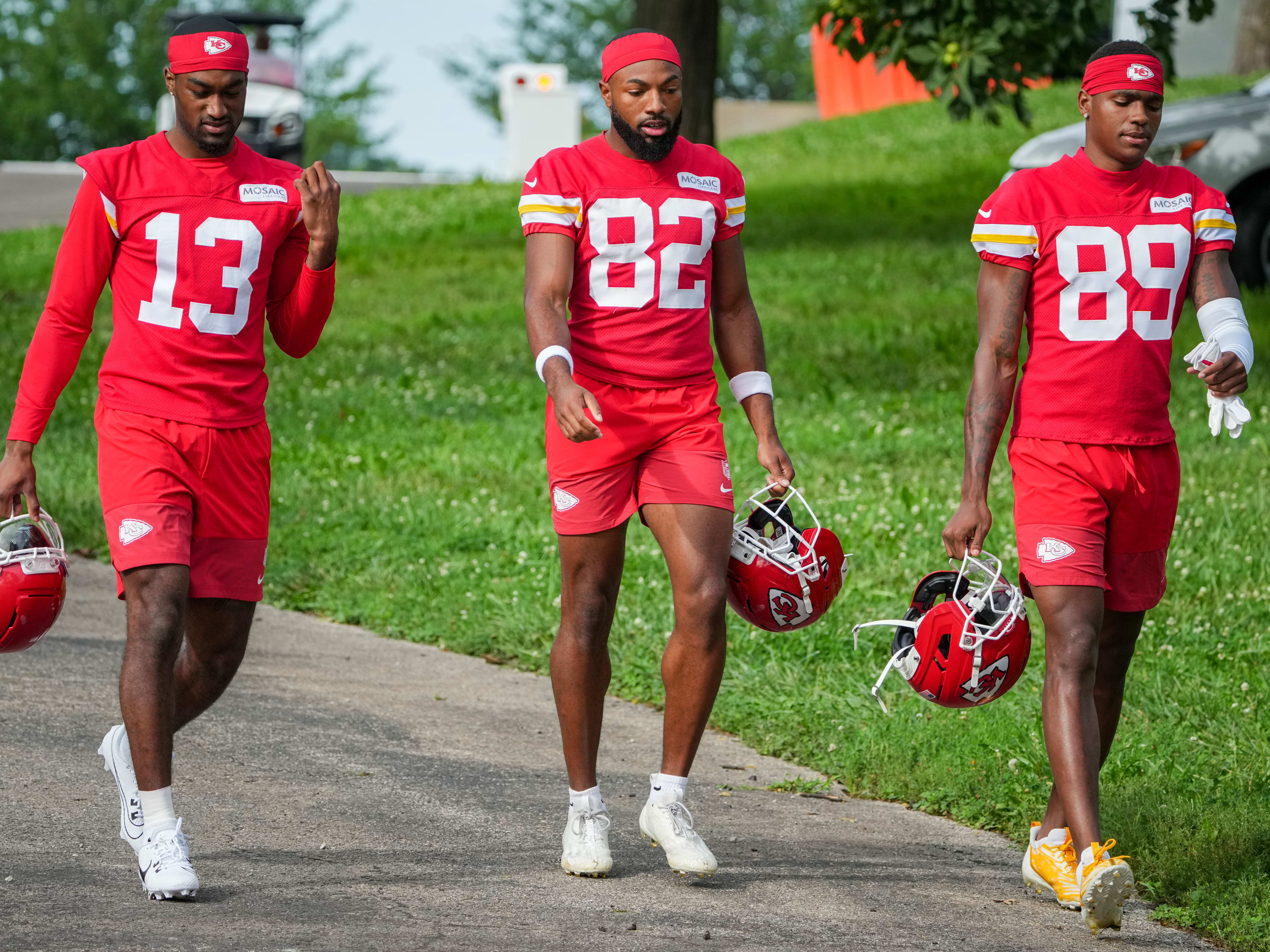 Kansas City Chiefs take first steps to mitigate Xavier Worthy's injury with roster move to bring ...