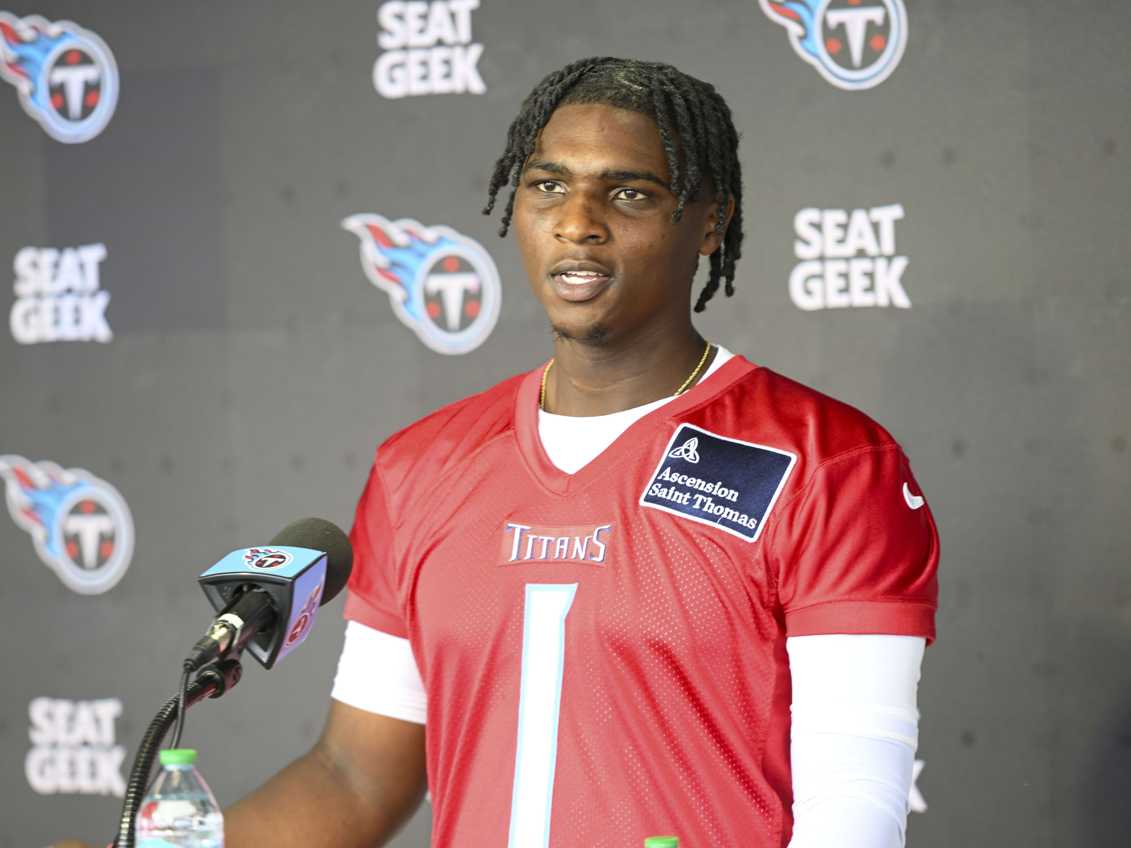 Tennessee Titans 2025 Depth Chart Ahead of OTAs: Ranking players at ...