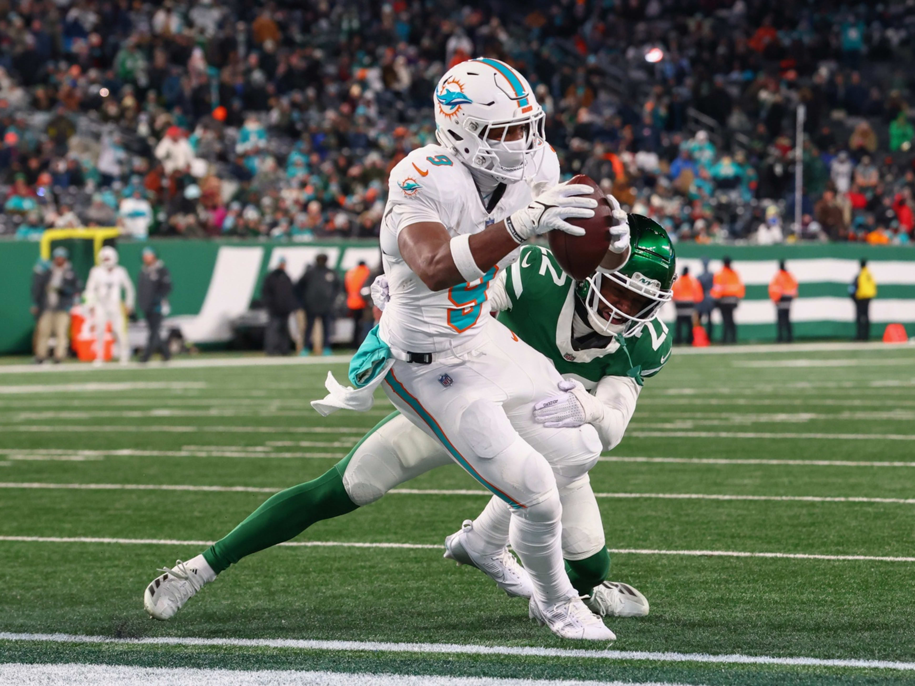 The Dolphins’ blockbuster trade with Pittsburgh is a high-stakes move ...