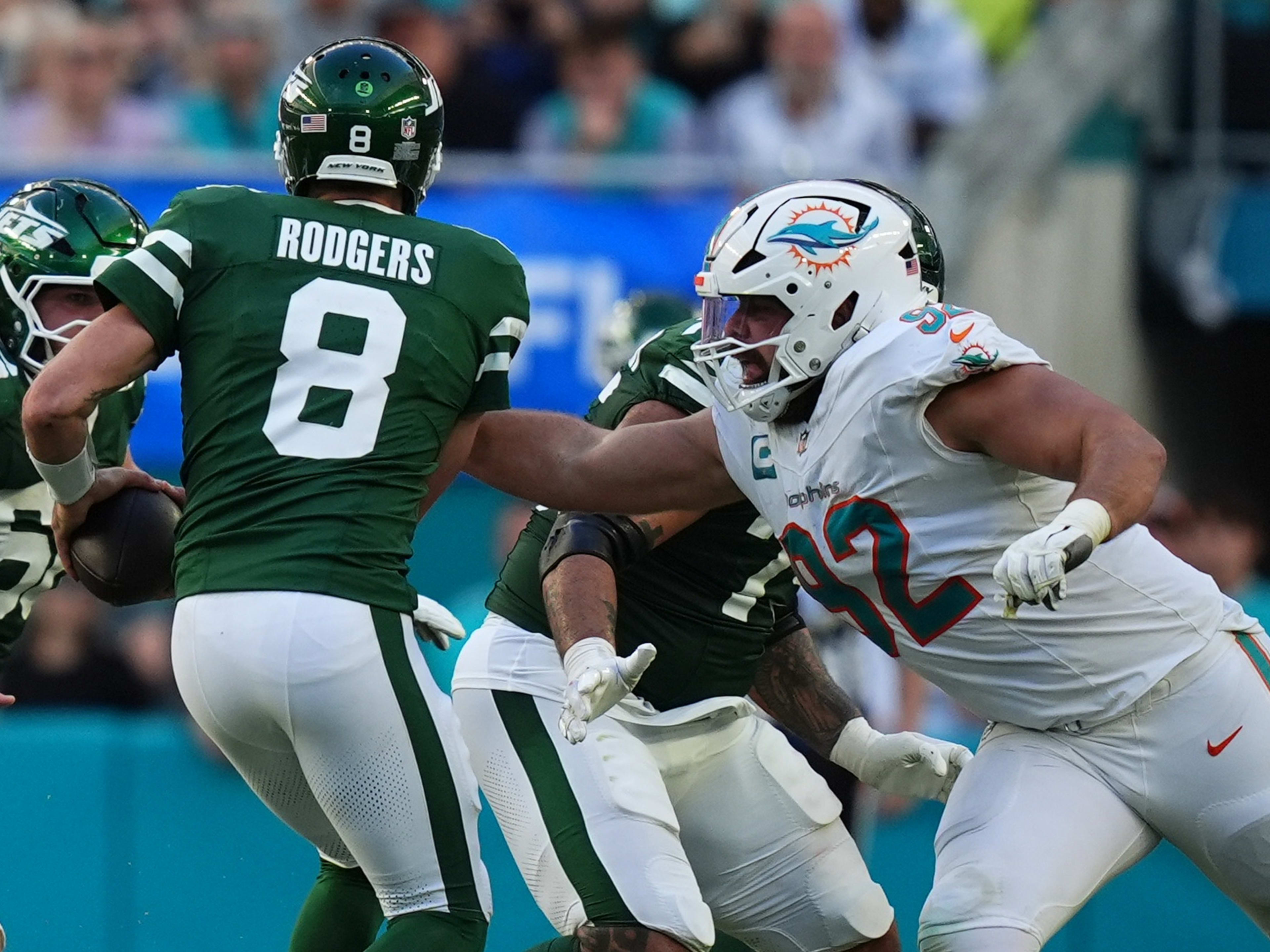 Dolphins' underrated Zach Sieler will report to training camp but what ...