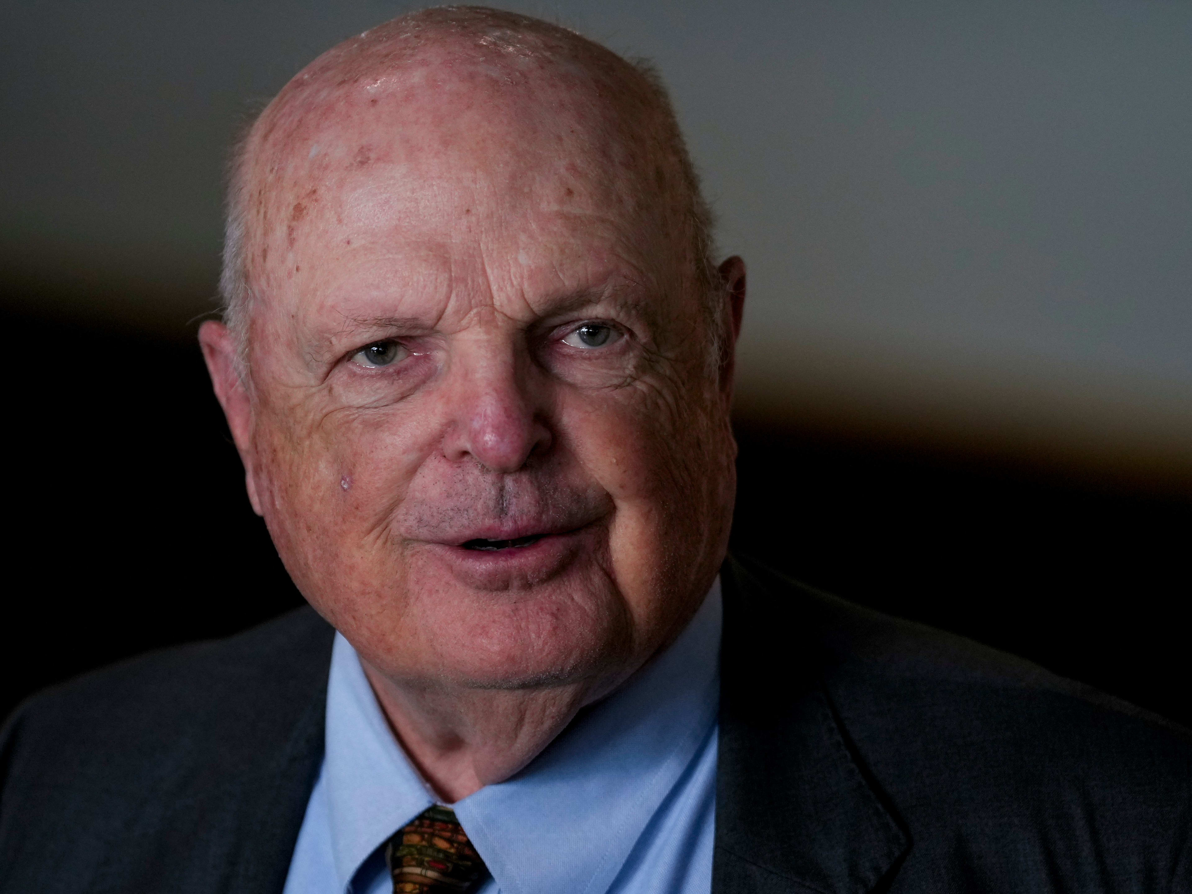 Bengals owner Mike Brown delivers a telling update on negotiations with ...