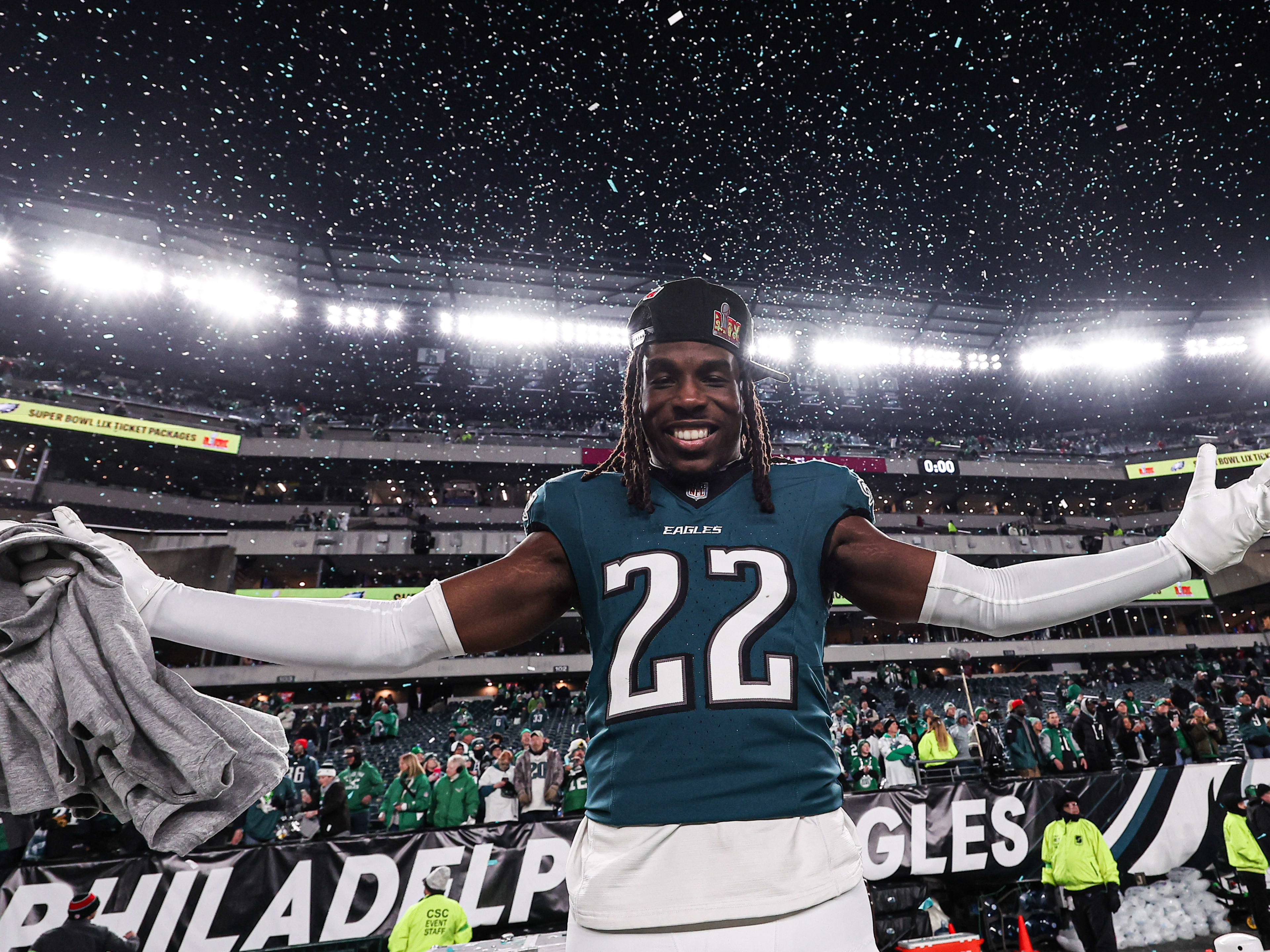 Eagles showing confidence boost in Sydney Brown, Kelee Ringo at start ...