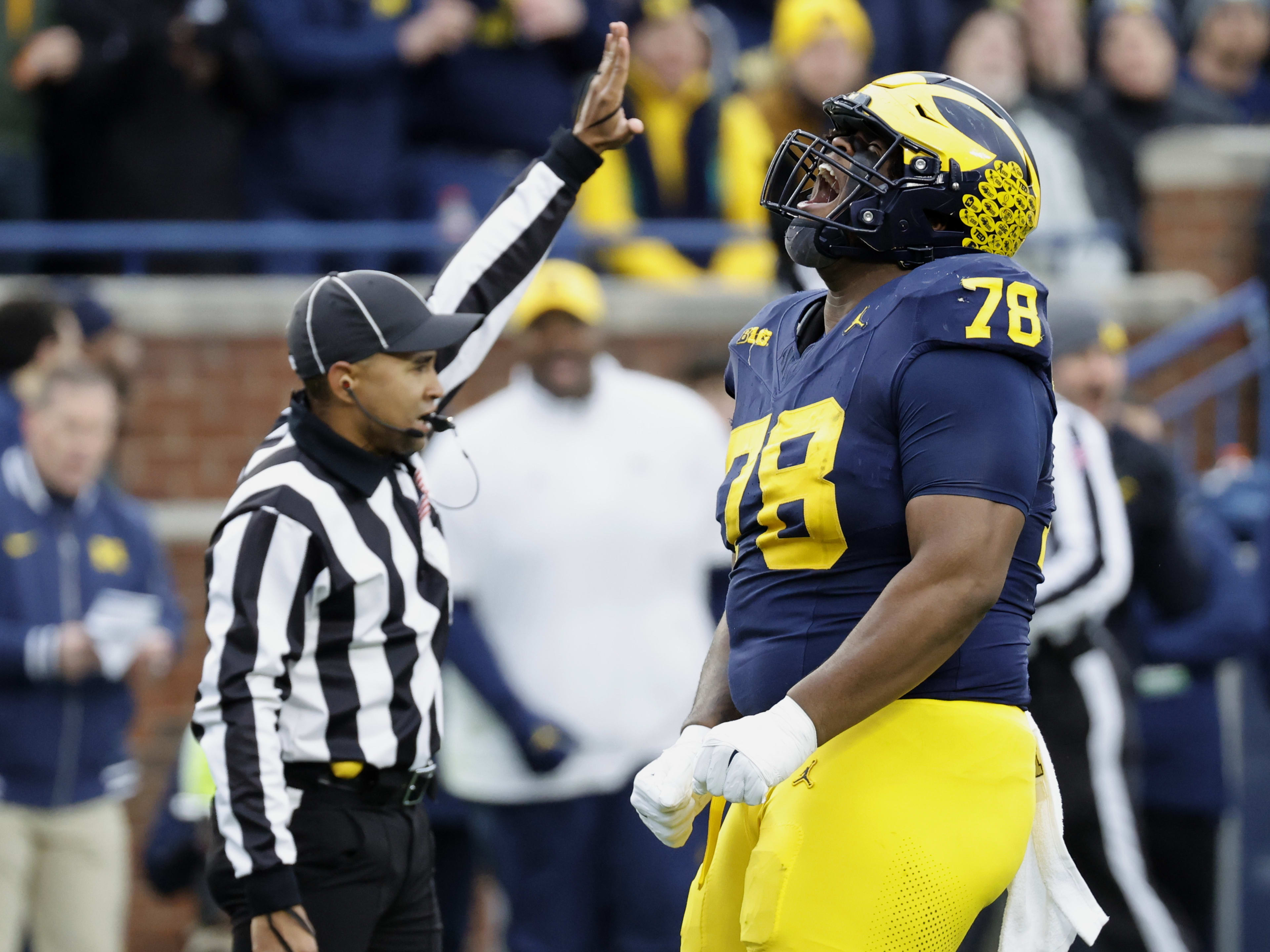 Michigan Wolverines finally play complementary football, embracing underdog mentality against ...