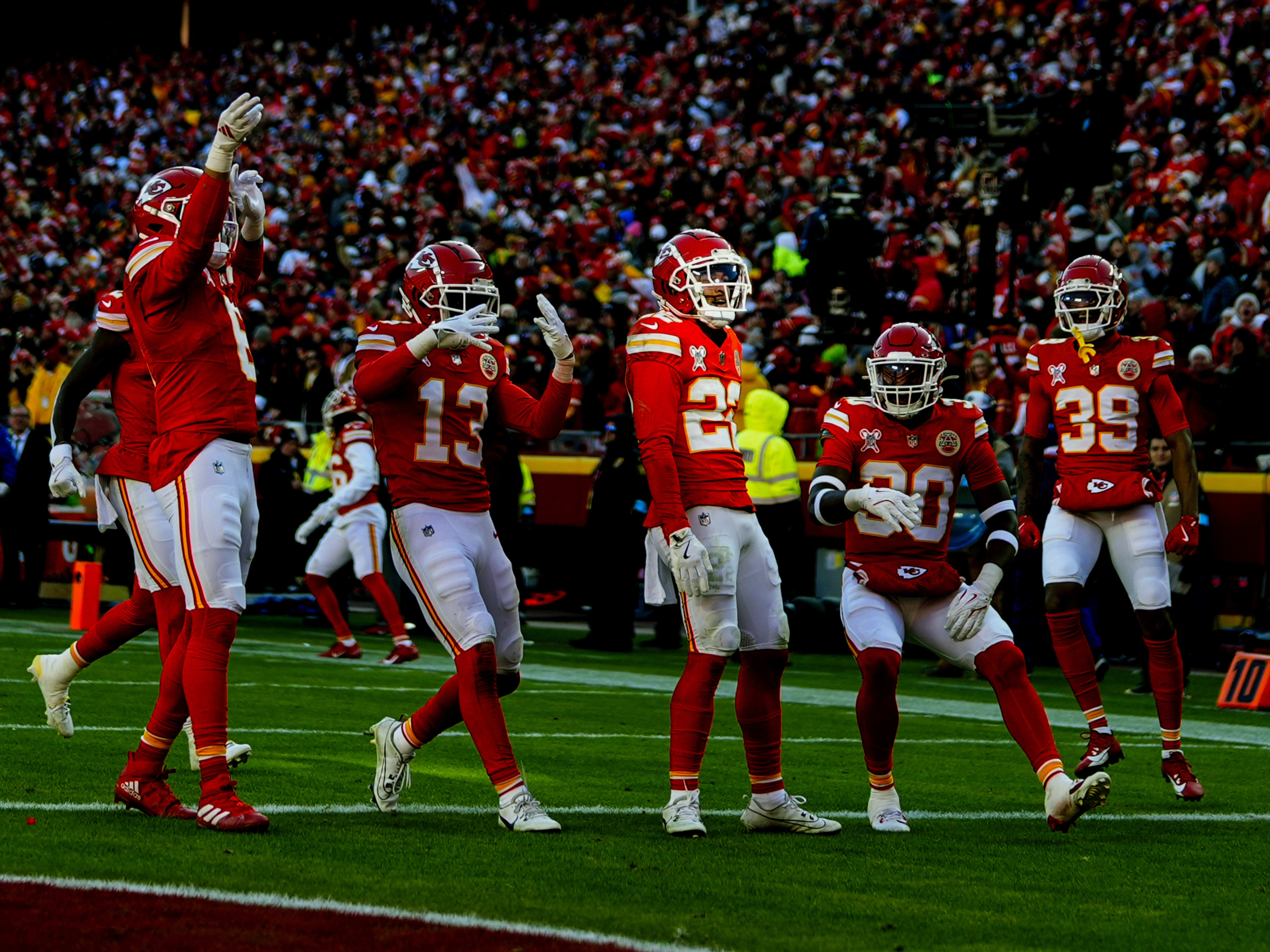 Four Kansas City Chiefs defenders make unique Pro Football Focus list ...