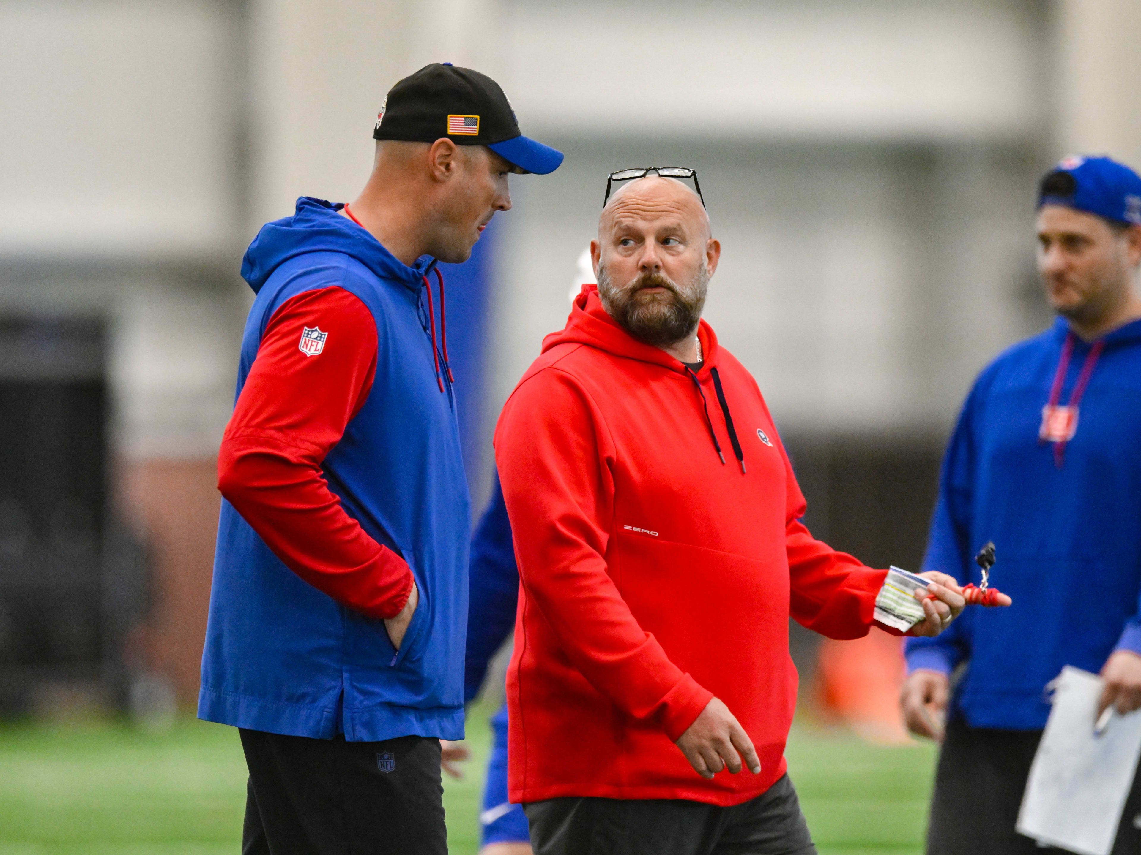 Giants OC Mike Kafka lays out the blue print for handling rookie Jaxson Dart in heated QB ...