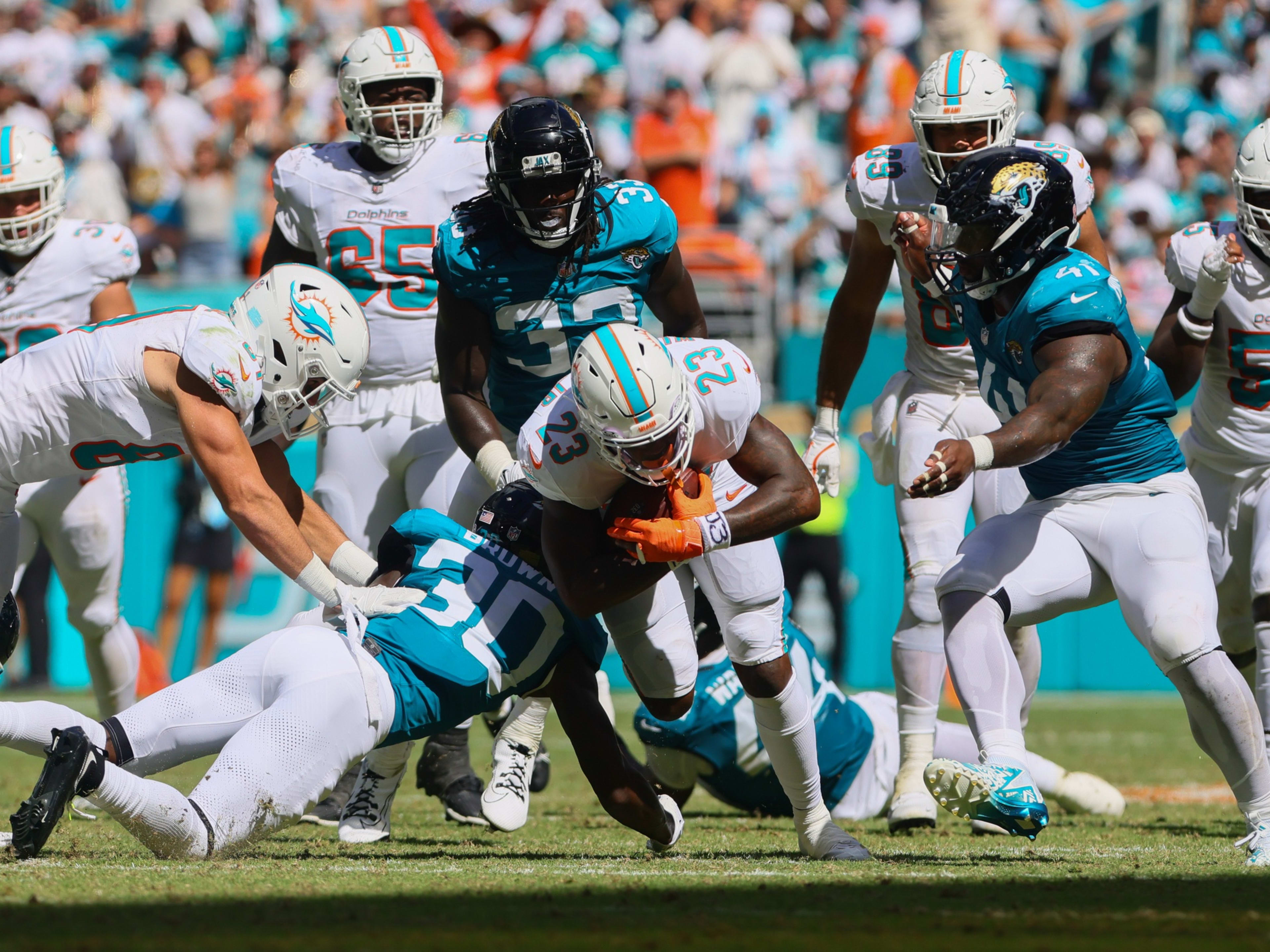 Dolphins' practice squad for 2025 season boasts plenty of familiar faces from this summer and ...