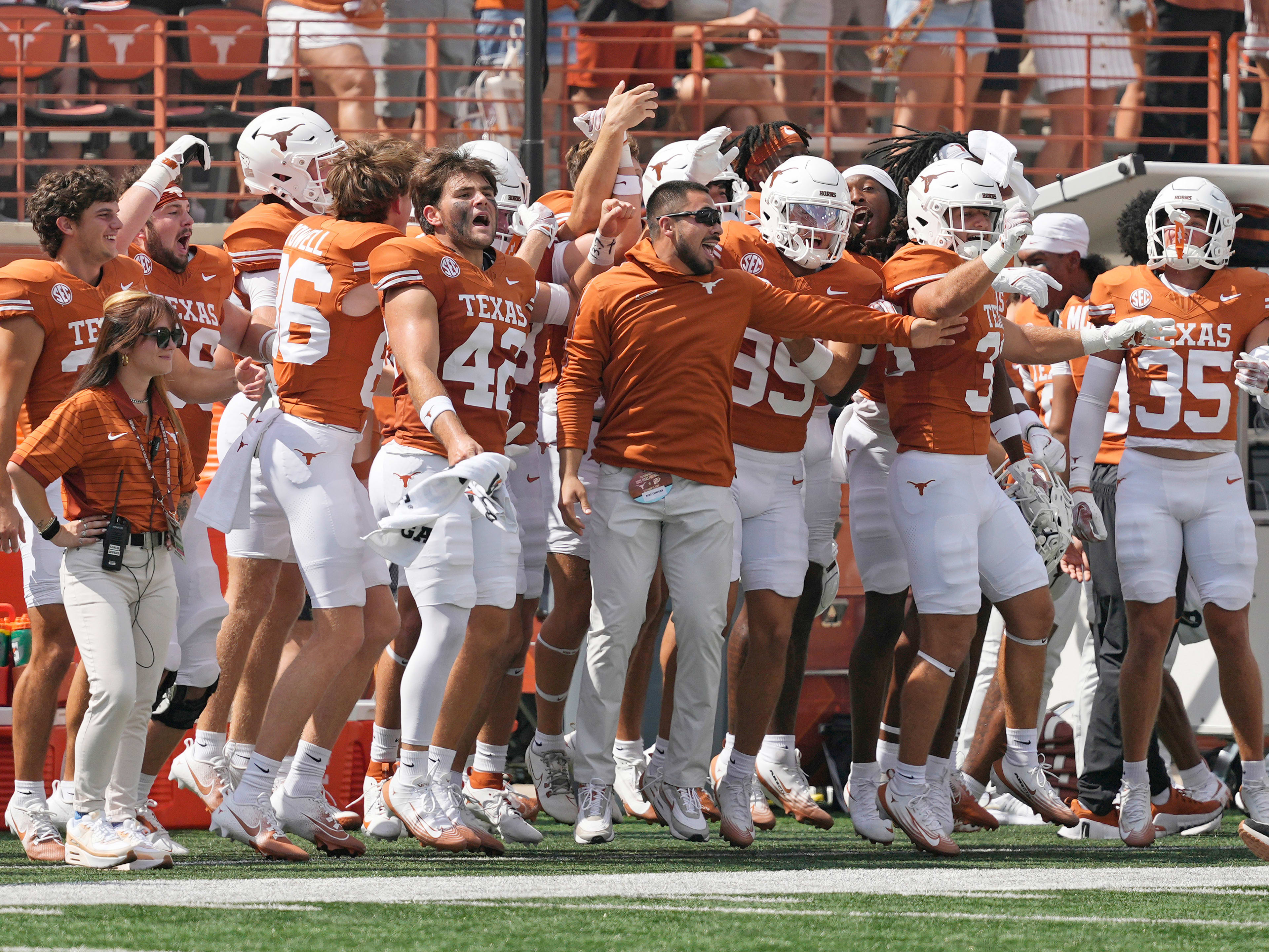 Texas Longhorns News - Roster, Rumors, Draft, Schedule, Stats - A to Z ...
