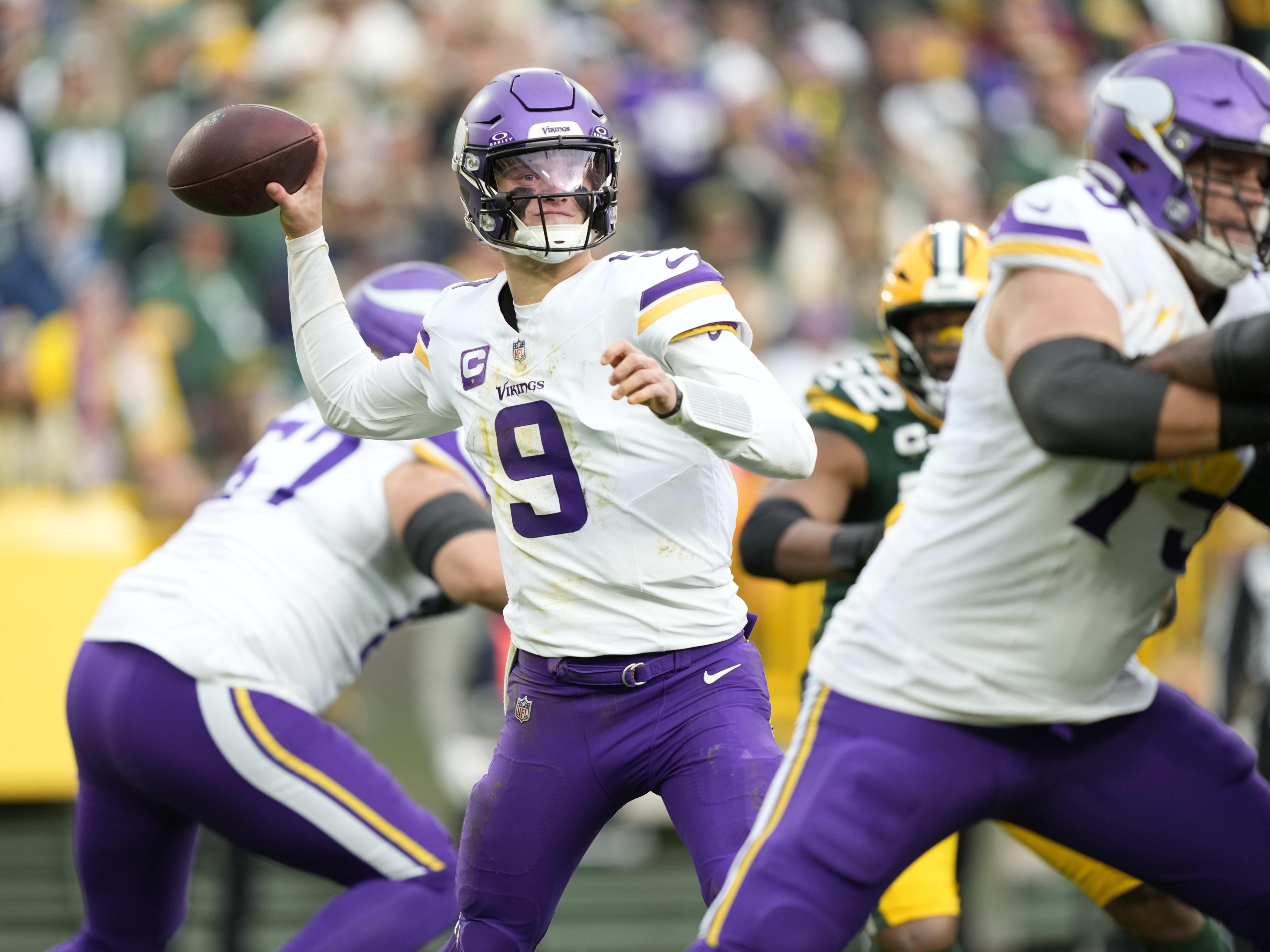 Minnesota Vikings News - Roster, Rumors, Draft, Schedule, Stats - A to ...