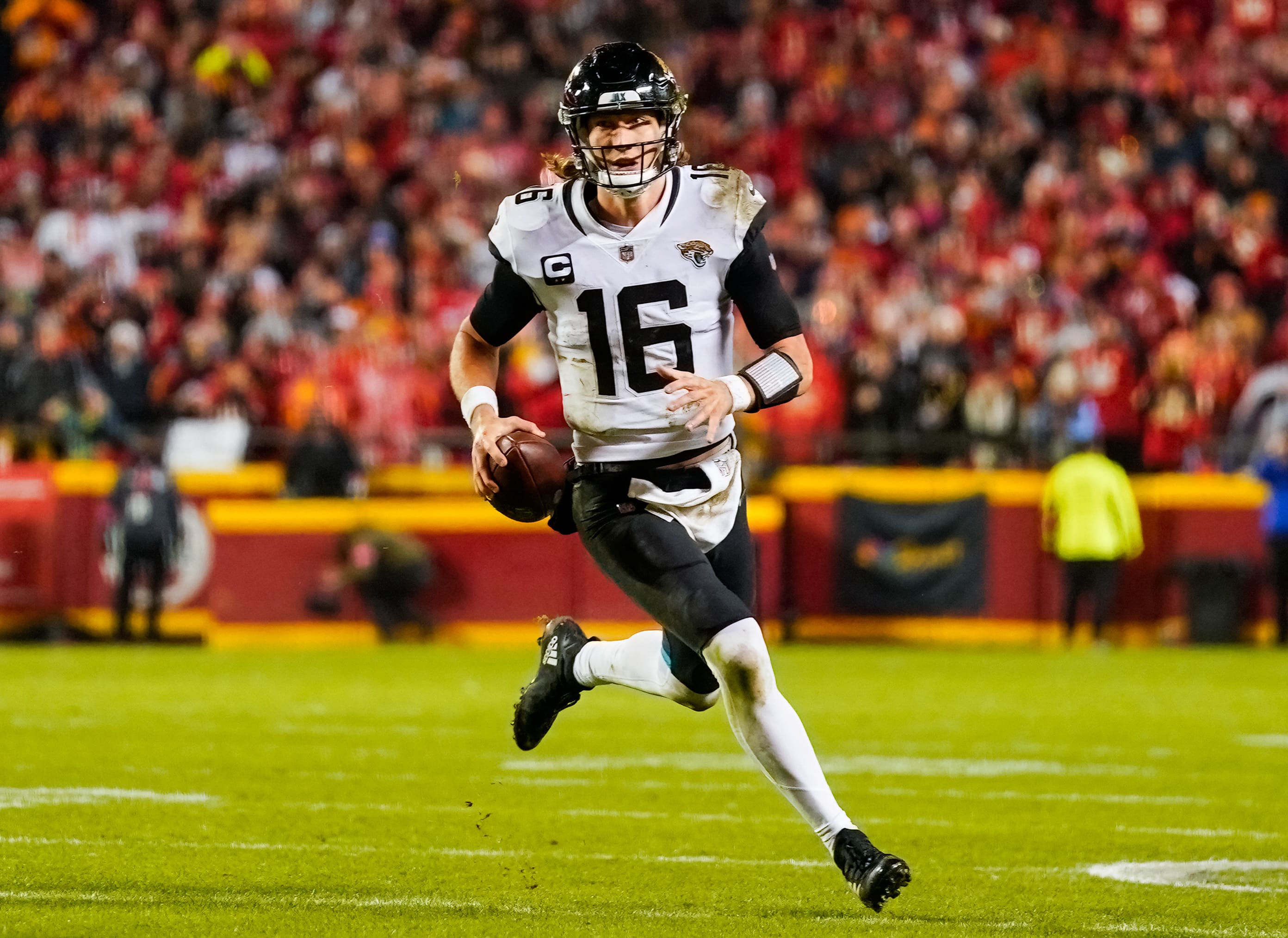 Jags QB Trevor Lawrence CLEARLY has MVP POTENTIAL: Film Breakdown - A ...