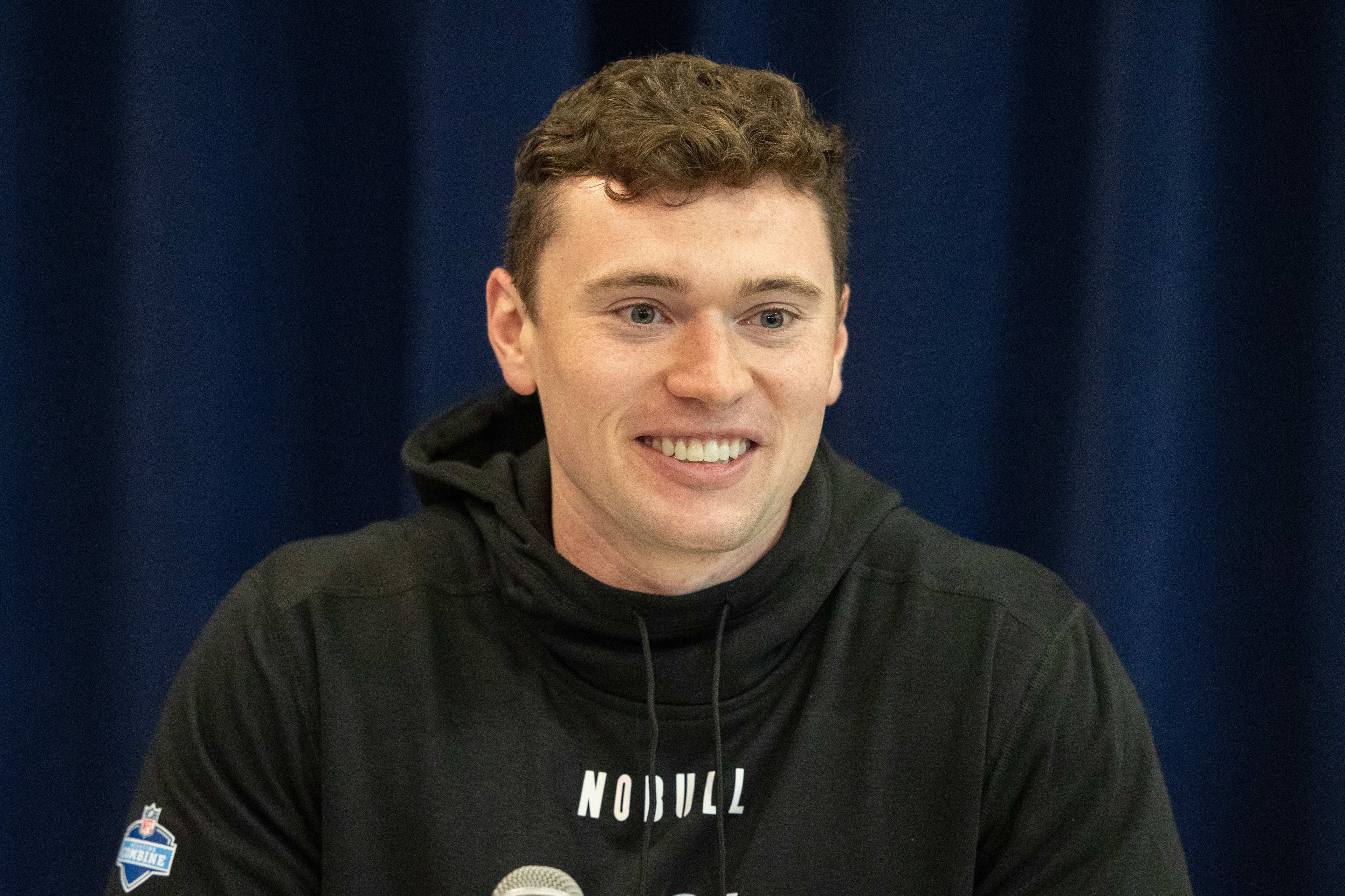 What could be the difference in Chiefs' punter battle between Matt ...