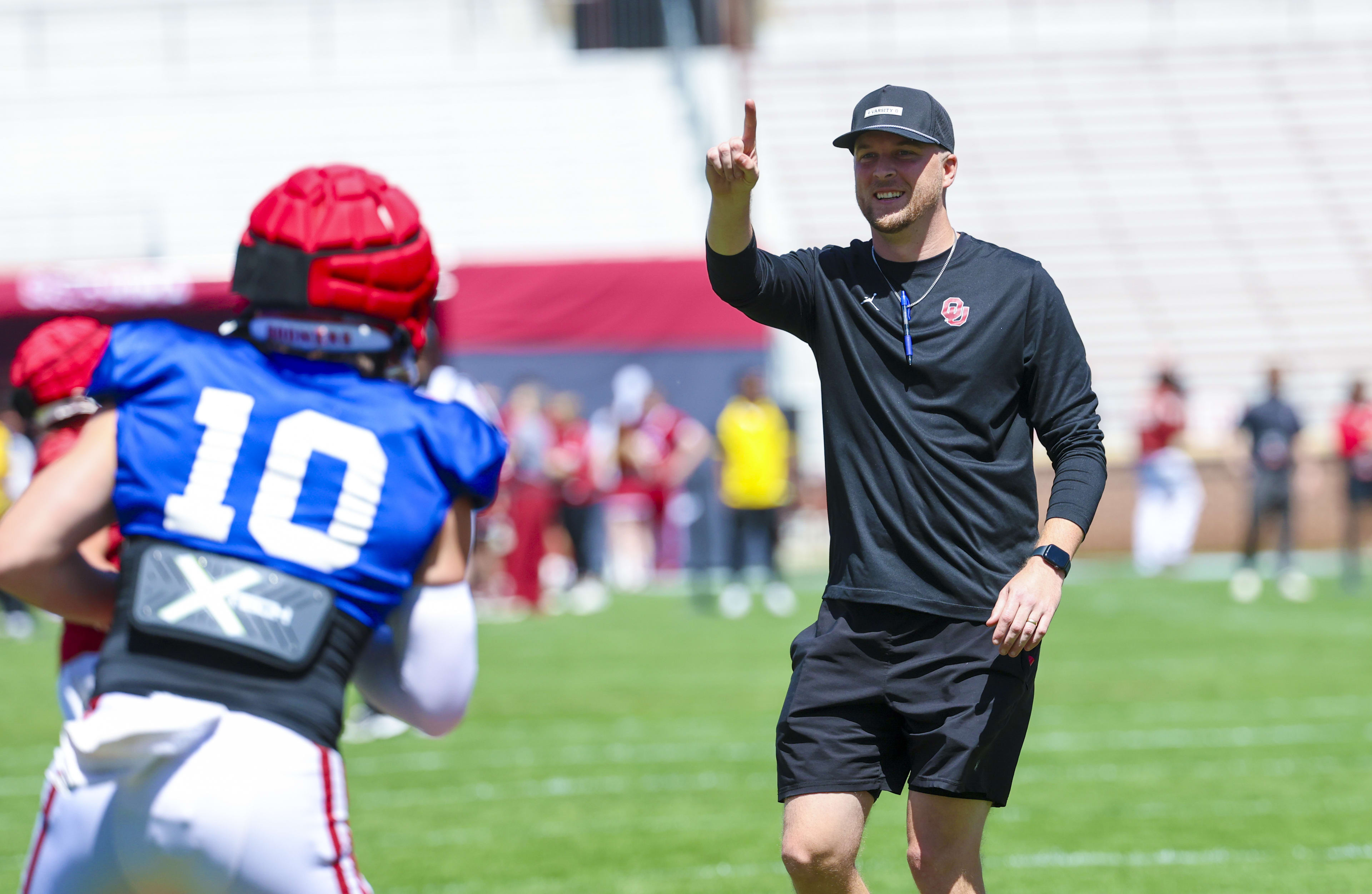 Oklahoma Sooners aiming to rebuild quarterback pipeline with potential ...