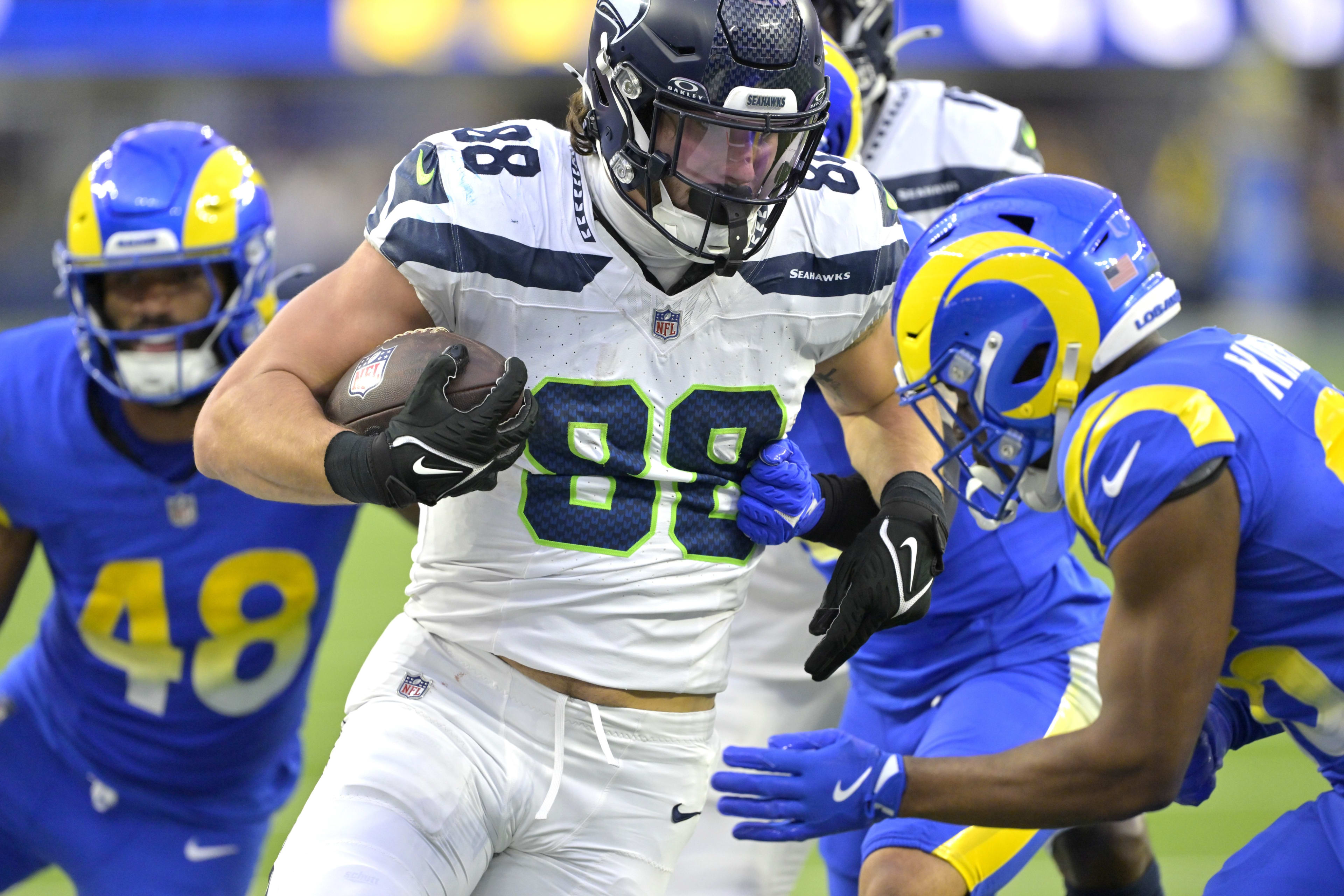 3 recent late-round draft picks who are vital to Seattle Seahawks ...
