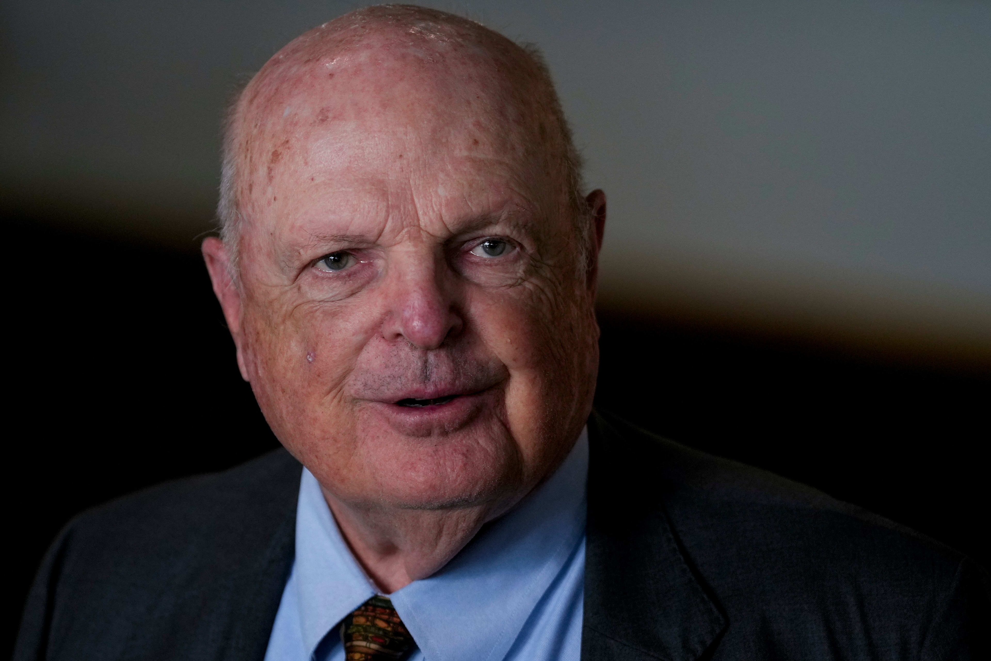 Bengals owner Mike Brown delivers a telling update on negotiations with ...