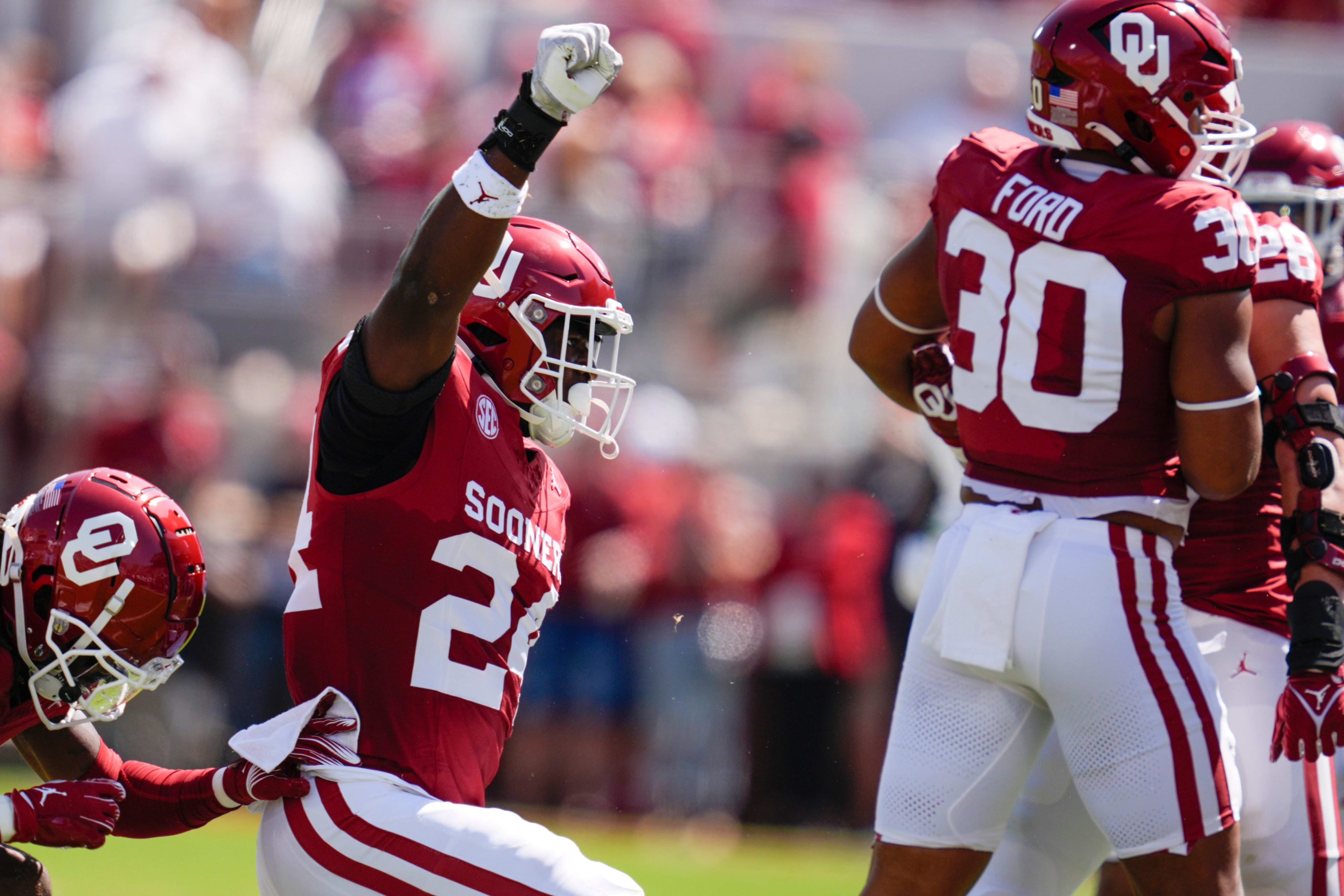 Five standout defensive players for the Oklahoma Sooners to watch ...