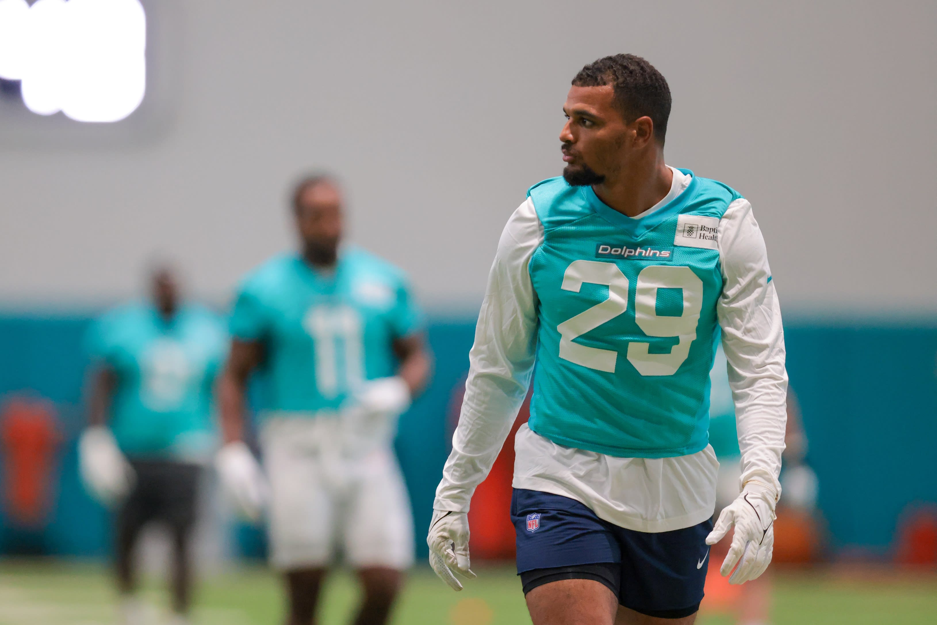 Dolphins’ contract move with Minkah Fitzpatrick offers cap relief, but ...