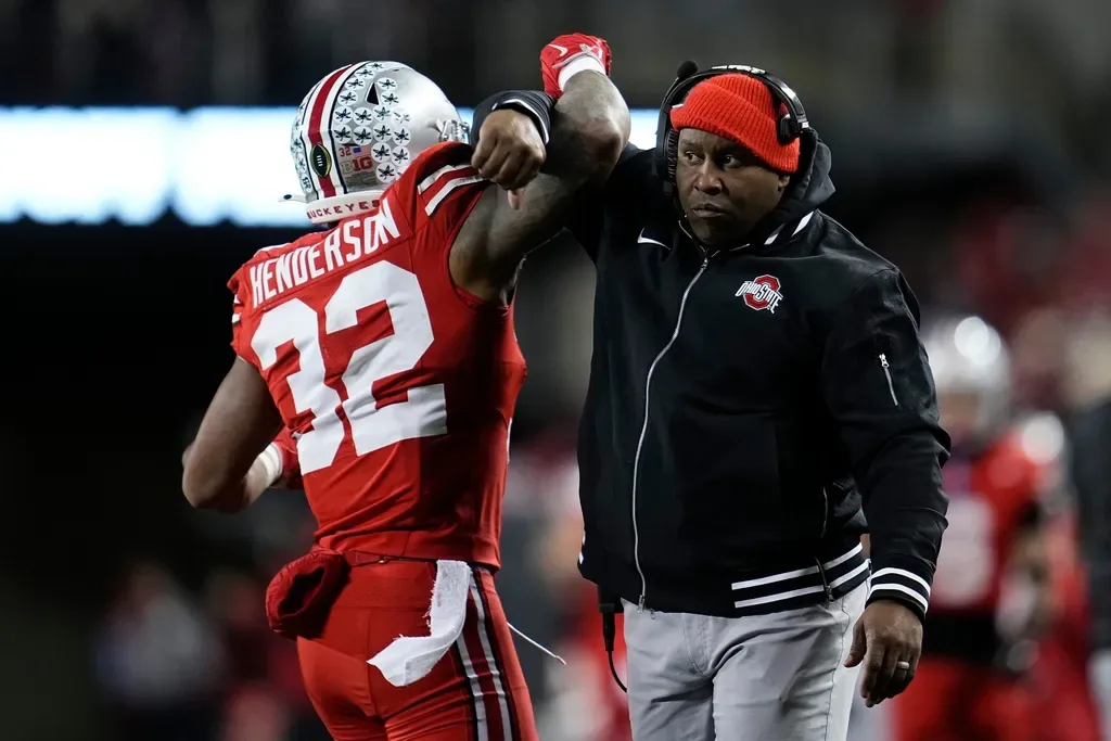 Ohio State hosted an eye-catching transfer from the Big 12 after ...