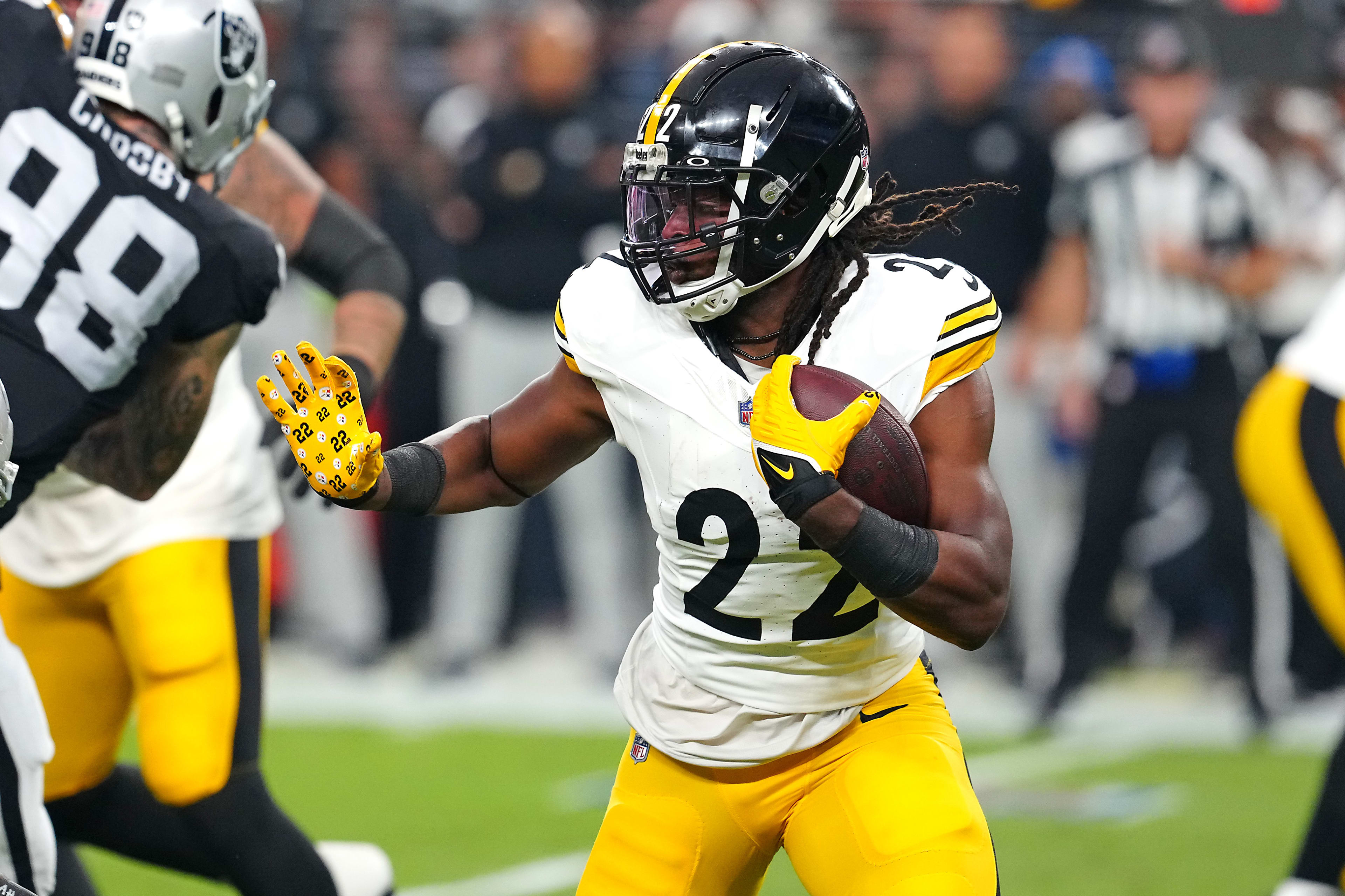 Steelers RB Najee Harris receives ringing endorsement from AFC Pro ...