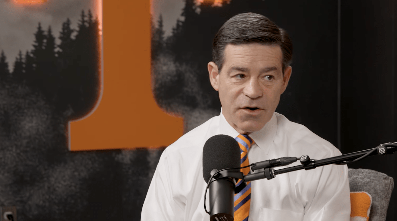 New Voice of the Vols Mike Keith posts throwback photo that old school ...