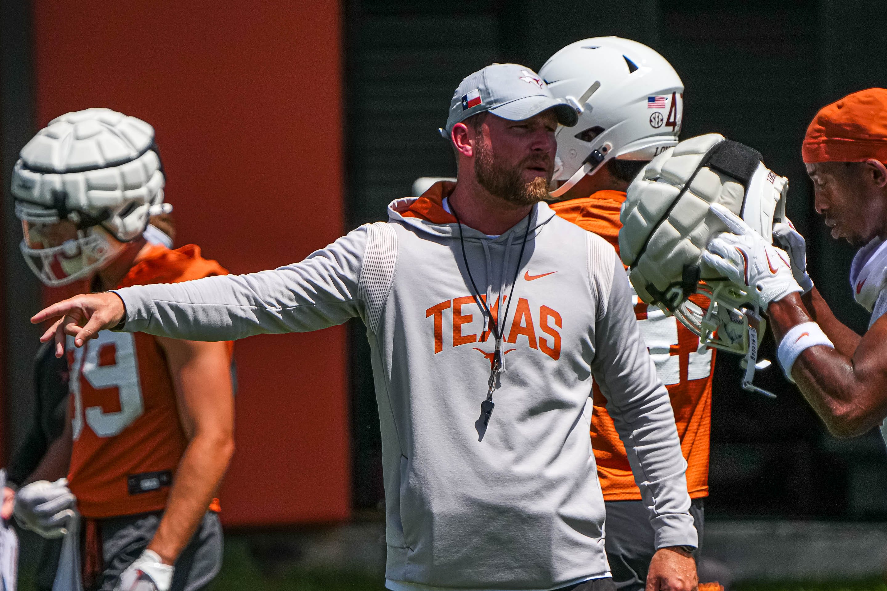 Blake Gideon sends an emotional goodbye message to Longhorn Nation as ...