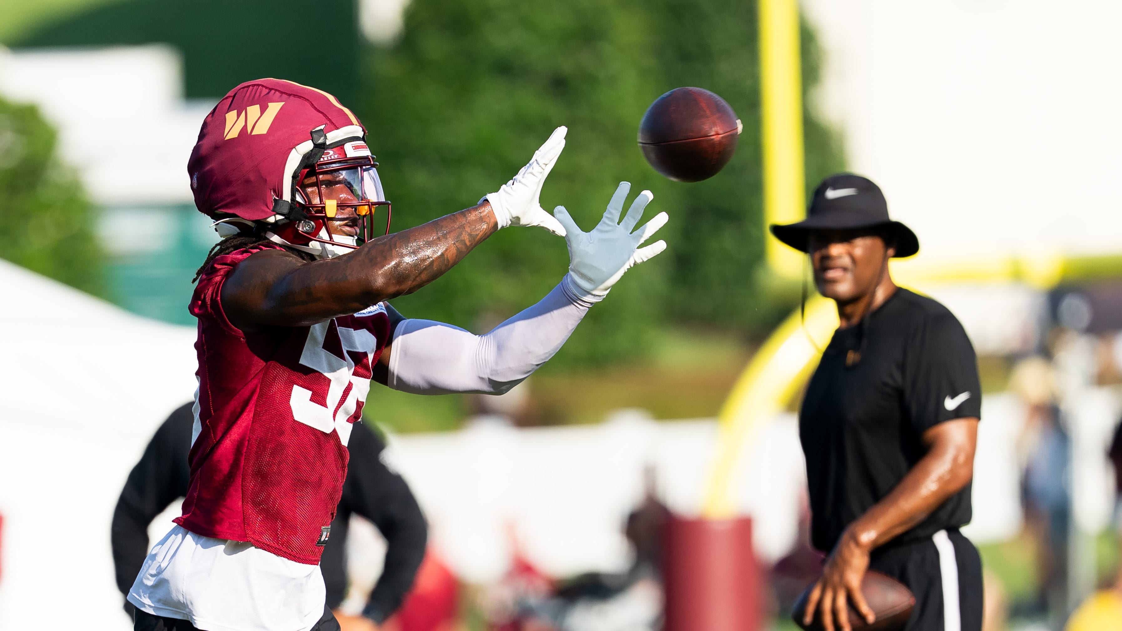 Madden 26's rookie ratings release gives Trey Amos and the rest of the ...