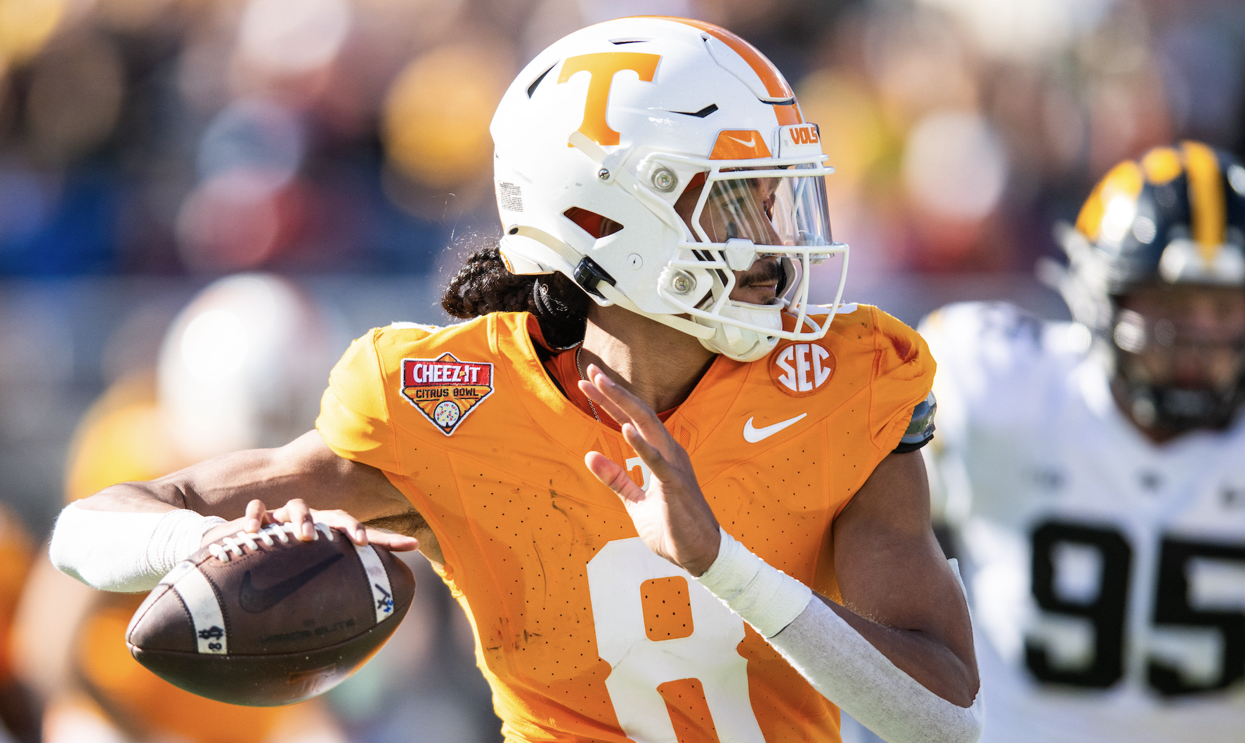 Tennessee Vols DB Boo Carter appears to take a small step forward in ...