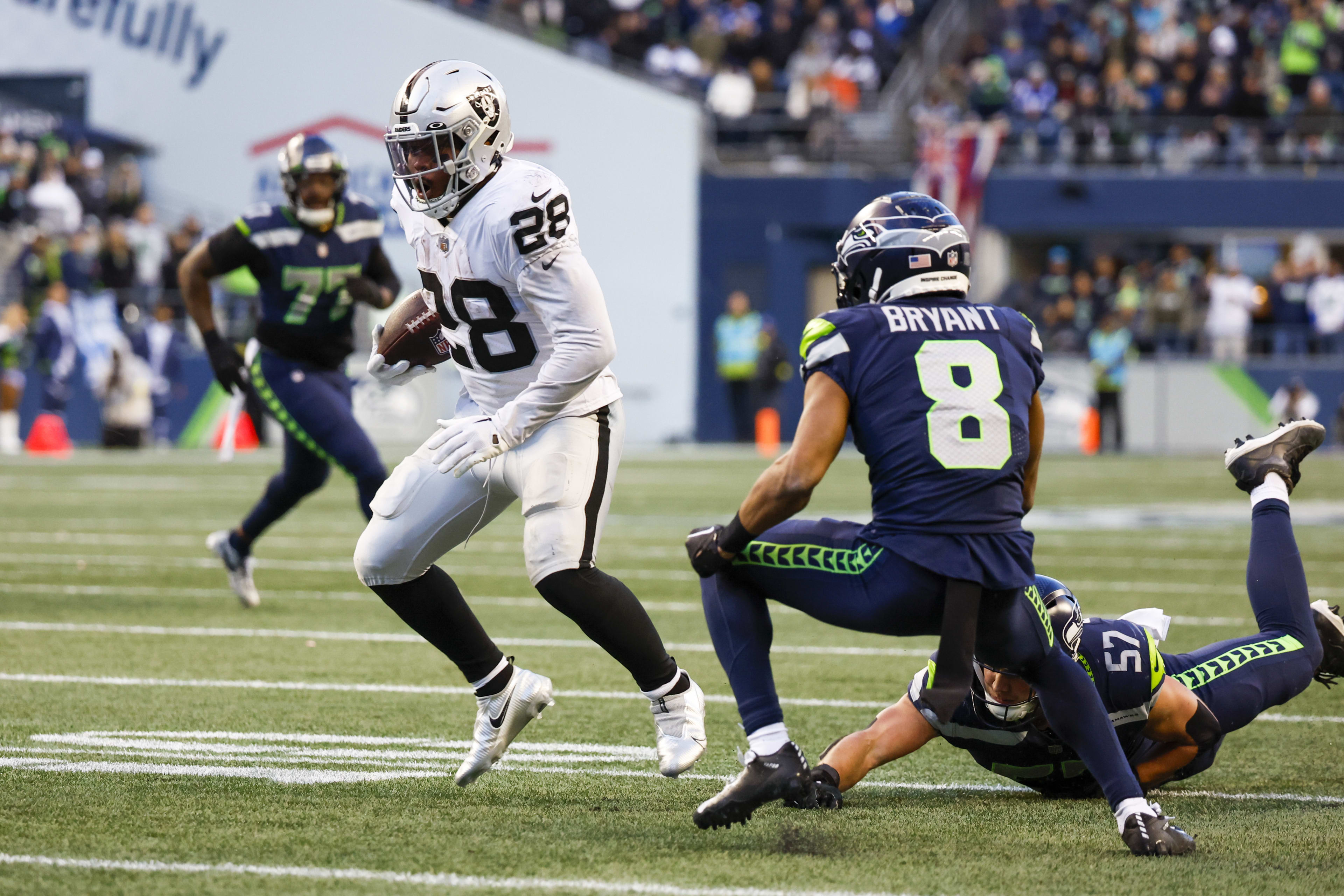 How to watch Las Vegas Raiders vs. Seattle Seahawks preseason game ...