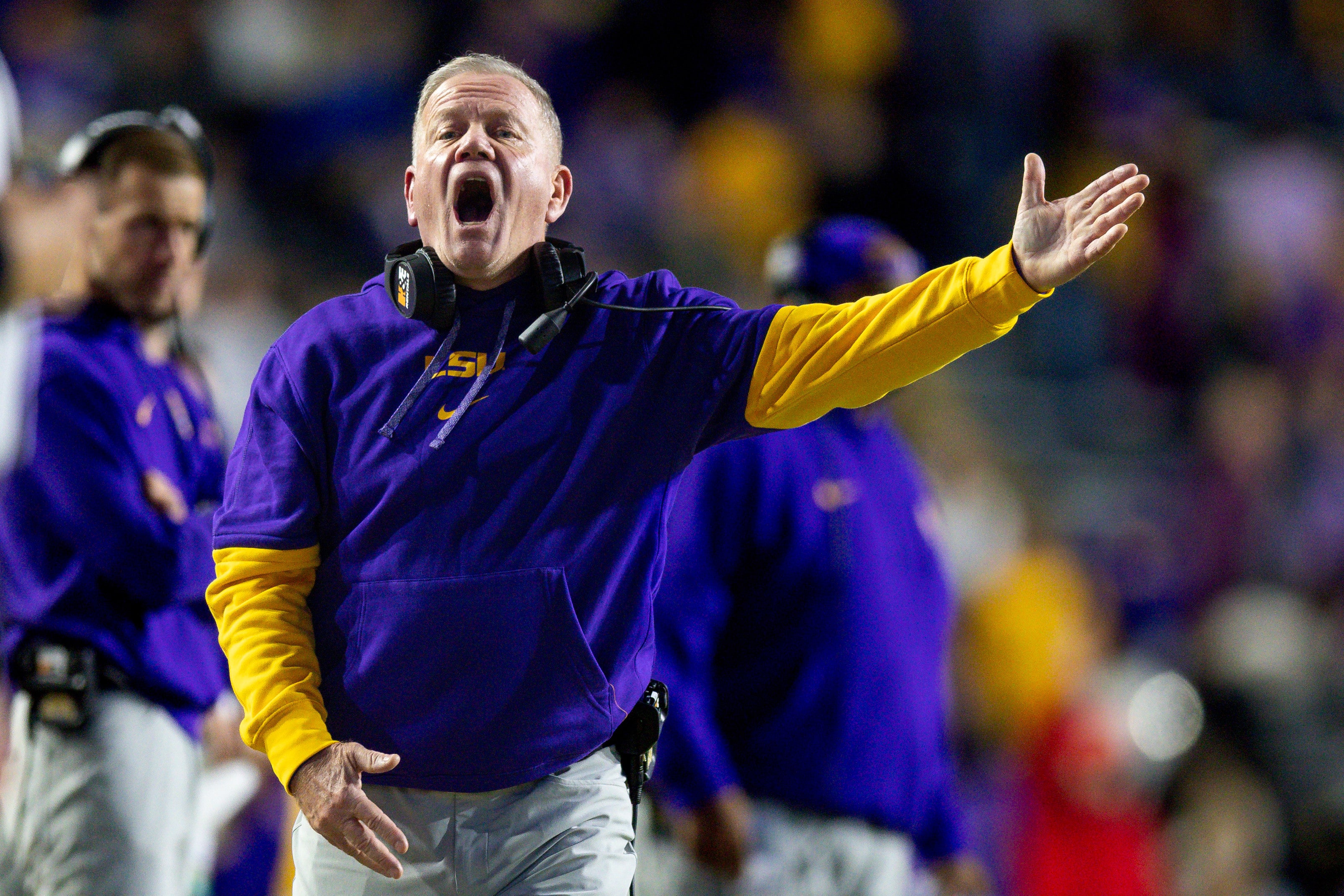 LSU Tigers and HC Brian Kelly are fading quickly with a five-star ...