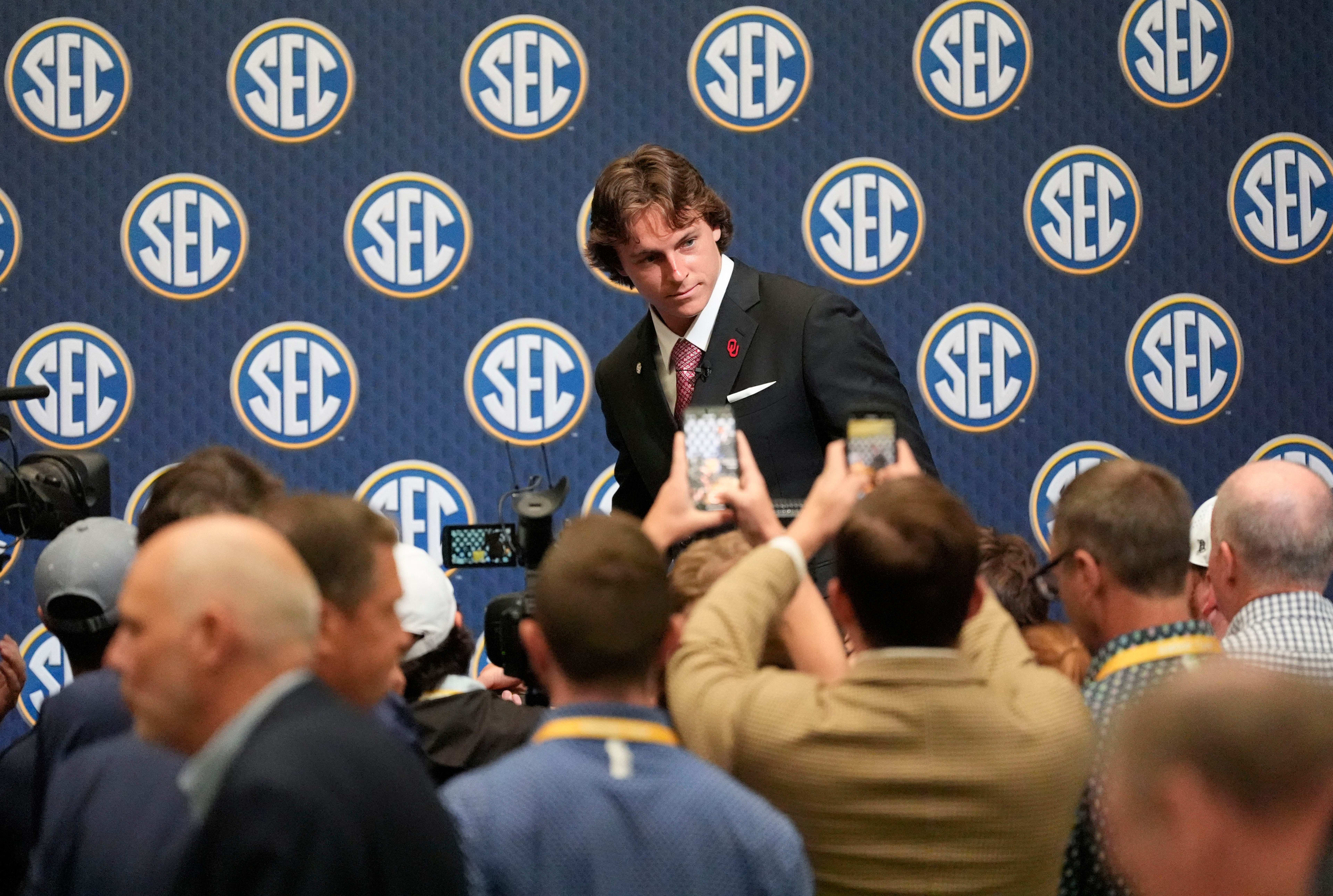 John Mateer just helped put the entire world on to the Sooners with a ...