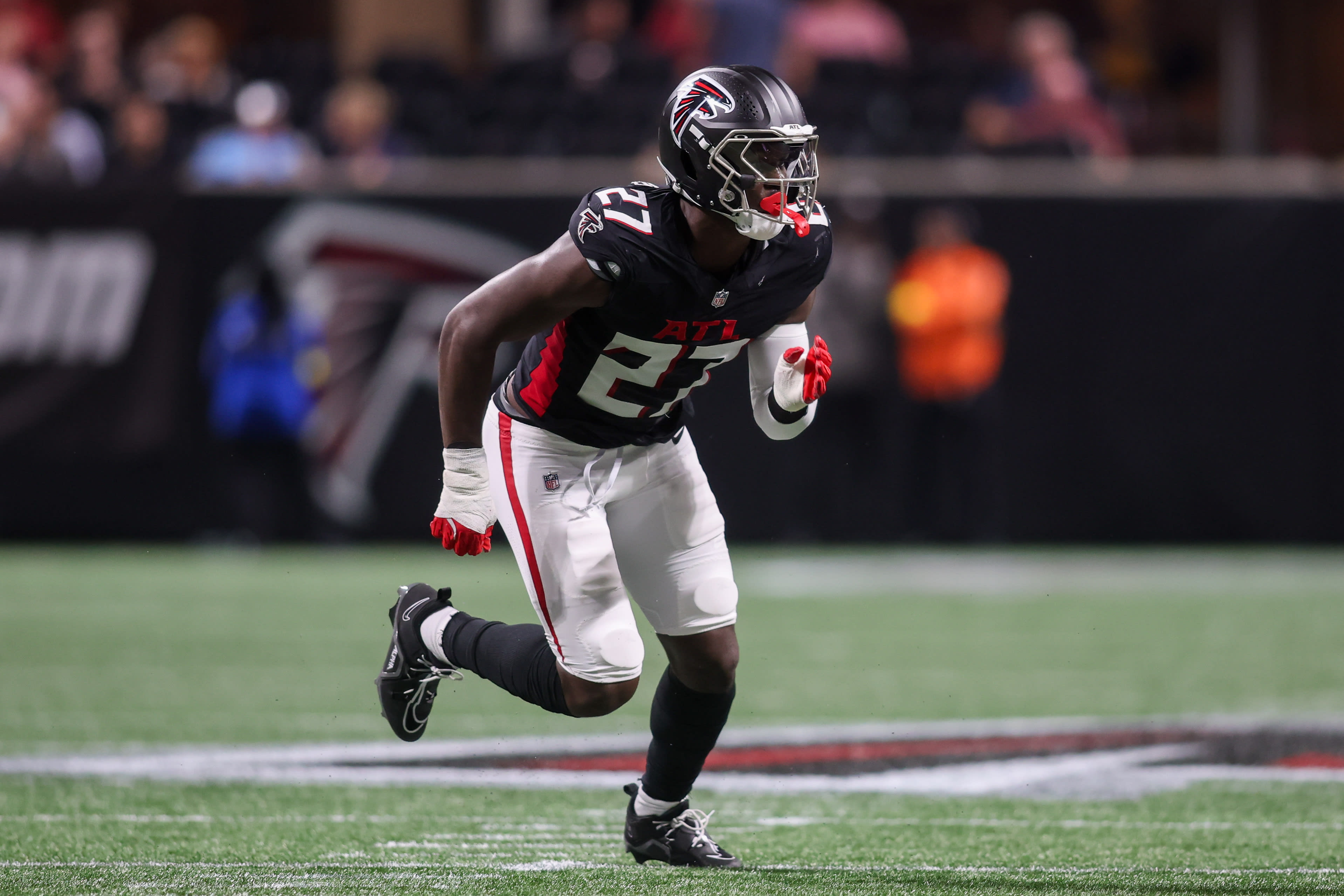 A simple stat shows former Tennessee Vols standout James Pearce, Jr. continuing dominant trend ...