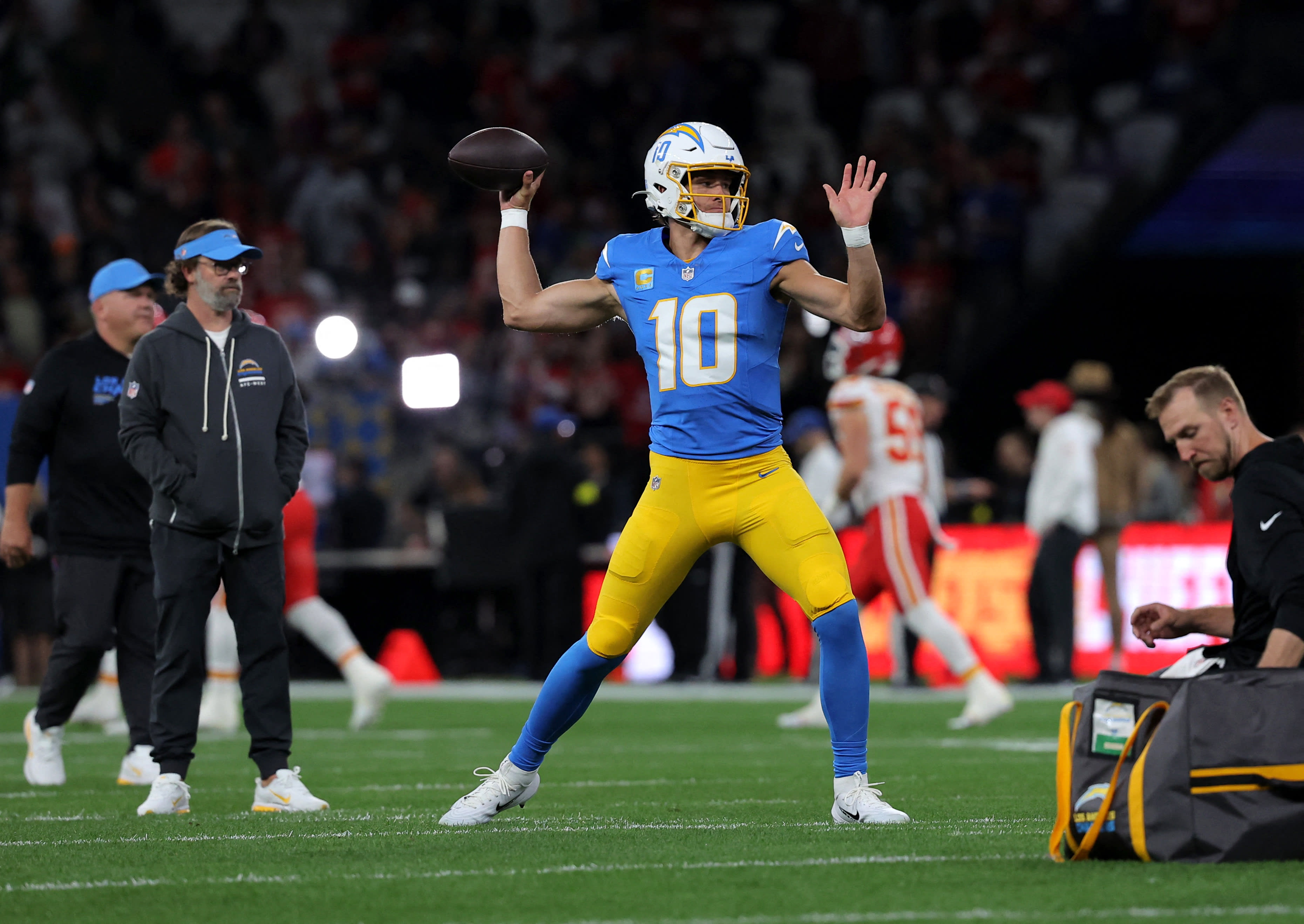 How to watch the AFC West showdown between the undefeated Los Angeles Chargers and the Las Vegas ...