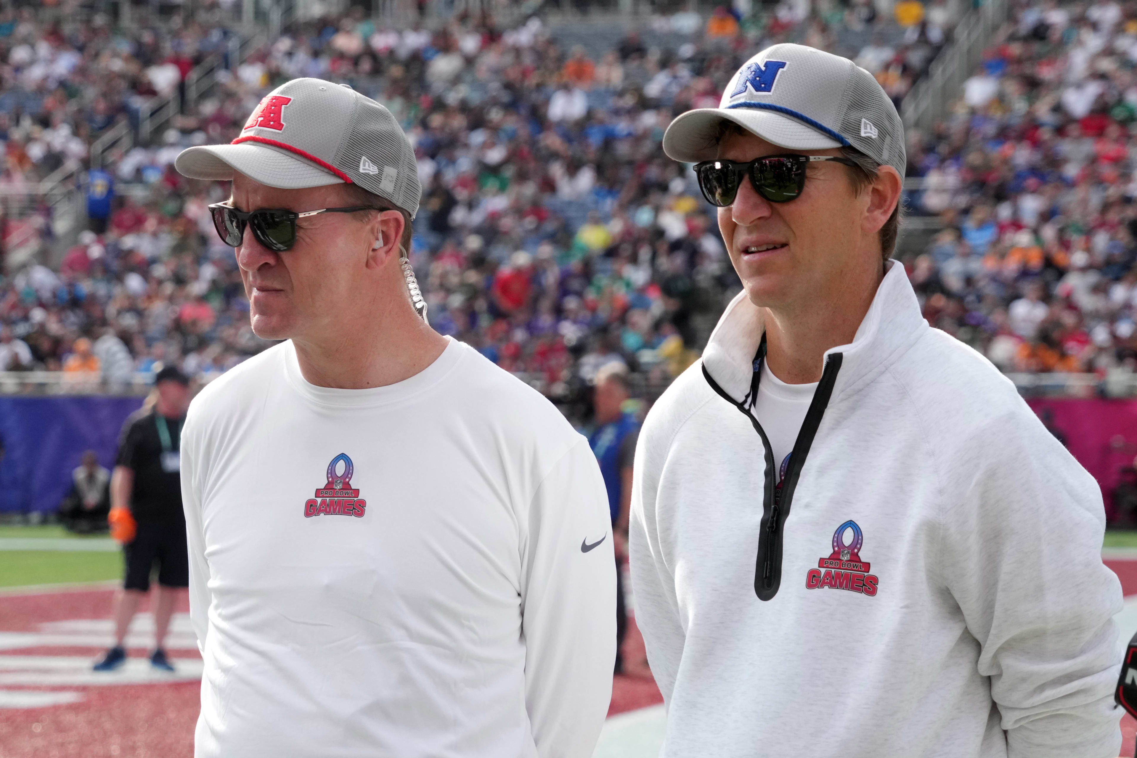 Peyton and Eli Manning announce schedule for new season of 'ManningCast ...