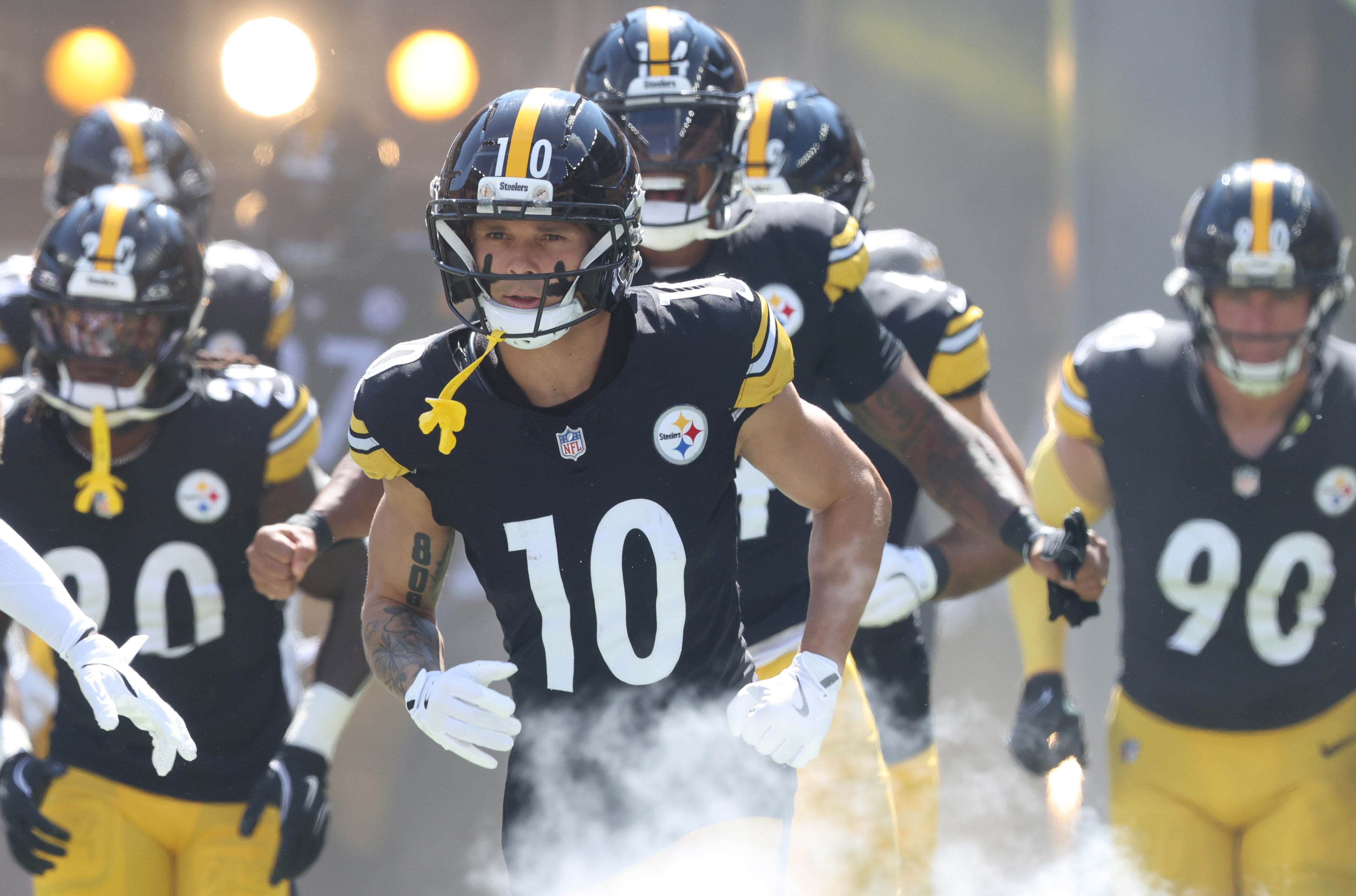 Steelers' latest wide receiver signing proves that Roman Wilson has ...