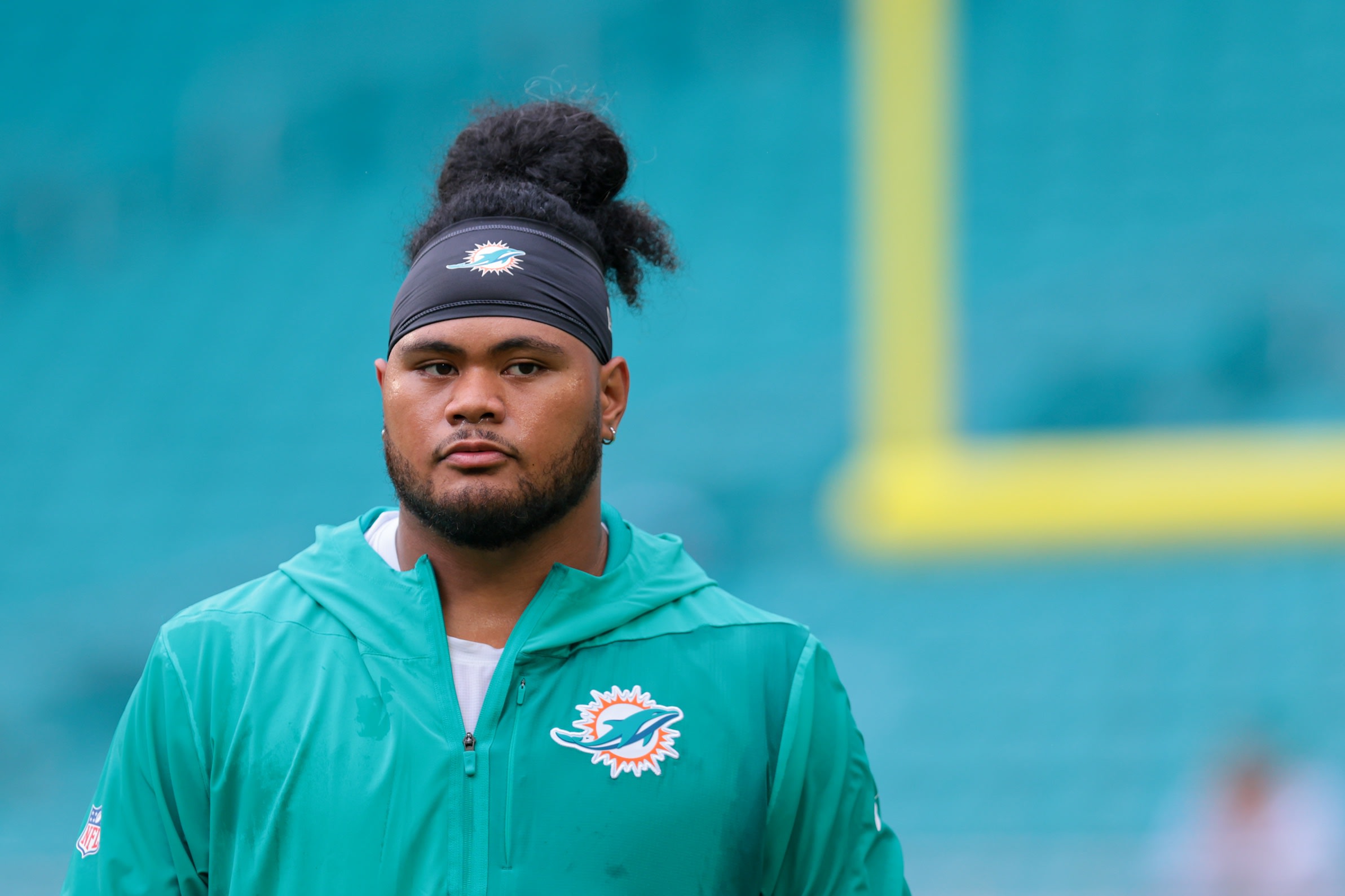 Dolphins assistant sheds new light on one of Miami’s most controversial ...