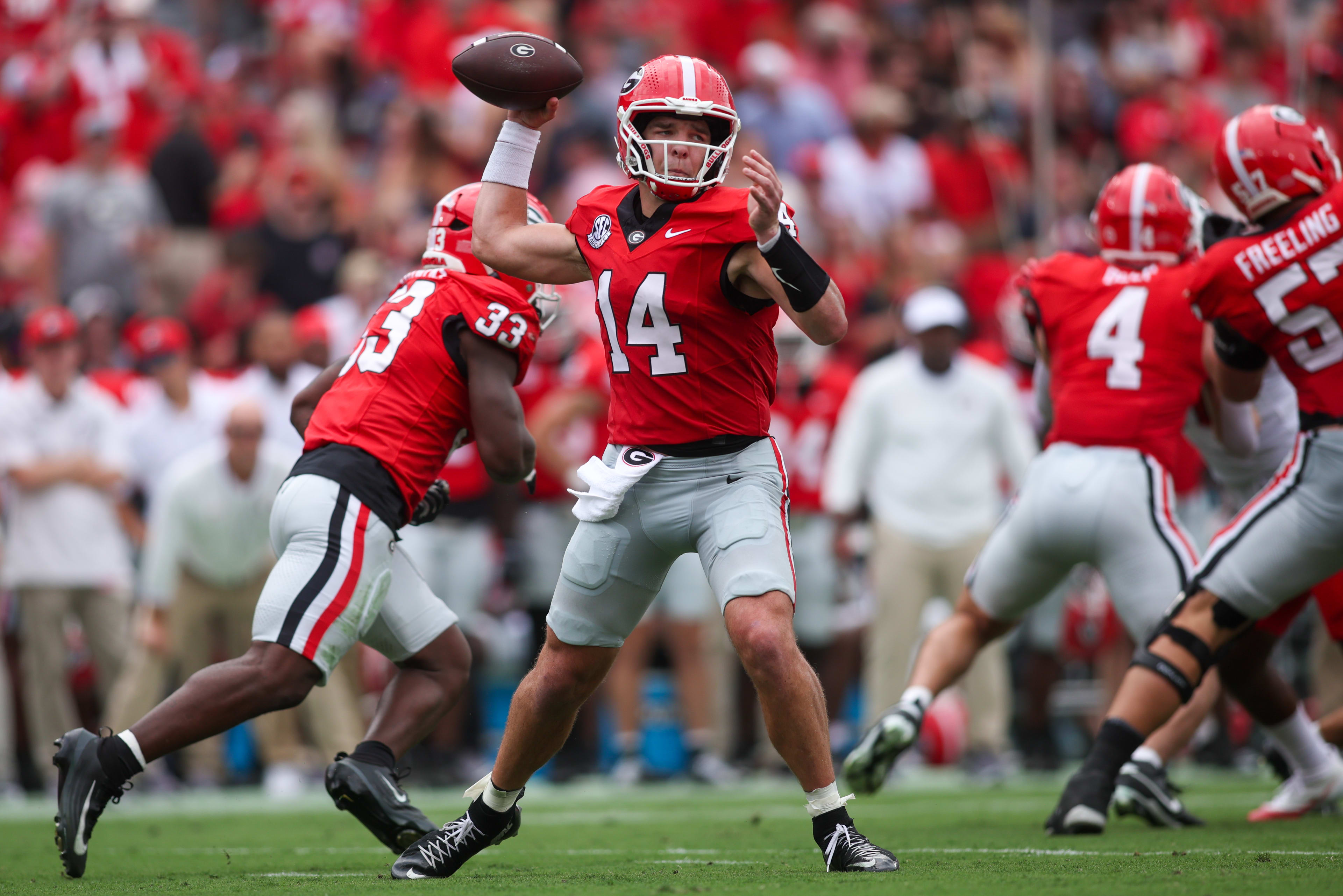 Georgia Bulldogs' offense in danger of missing key starter for SEC ...