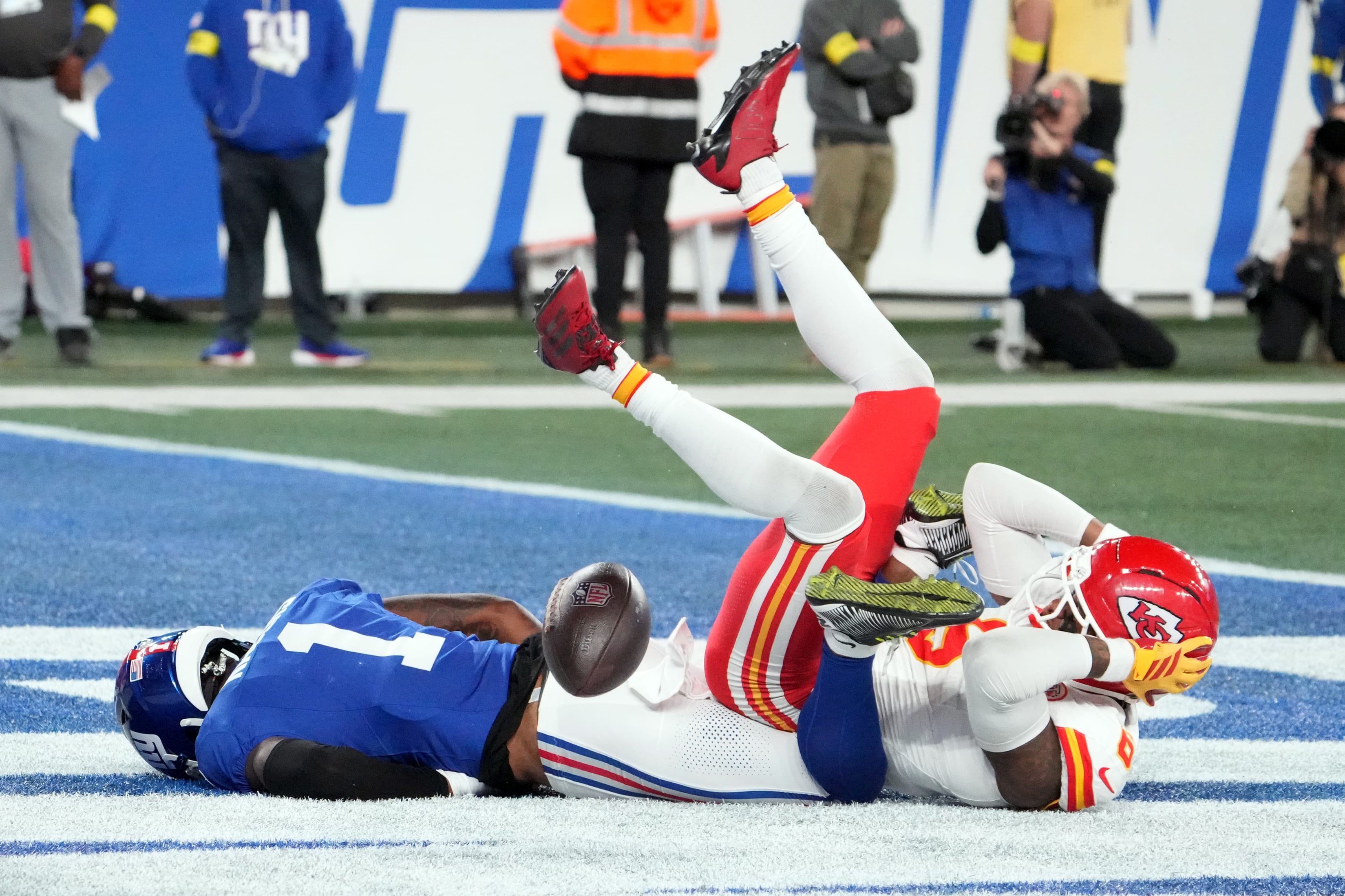 Chiefs HC Andy Reid provides the perfect update on S Bryan Cook after scary injury during Week 3 ...