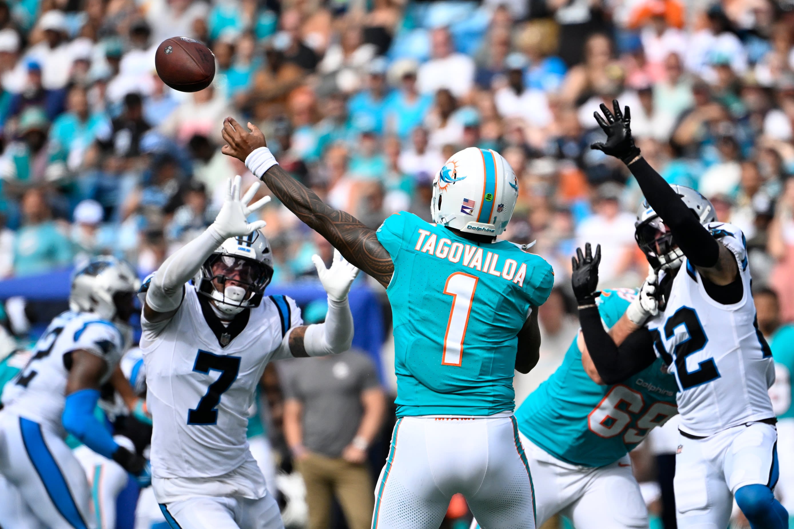 The offensive problem that befuddled the Dolphins against the Panthers without Tyreek Hill is no ...