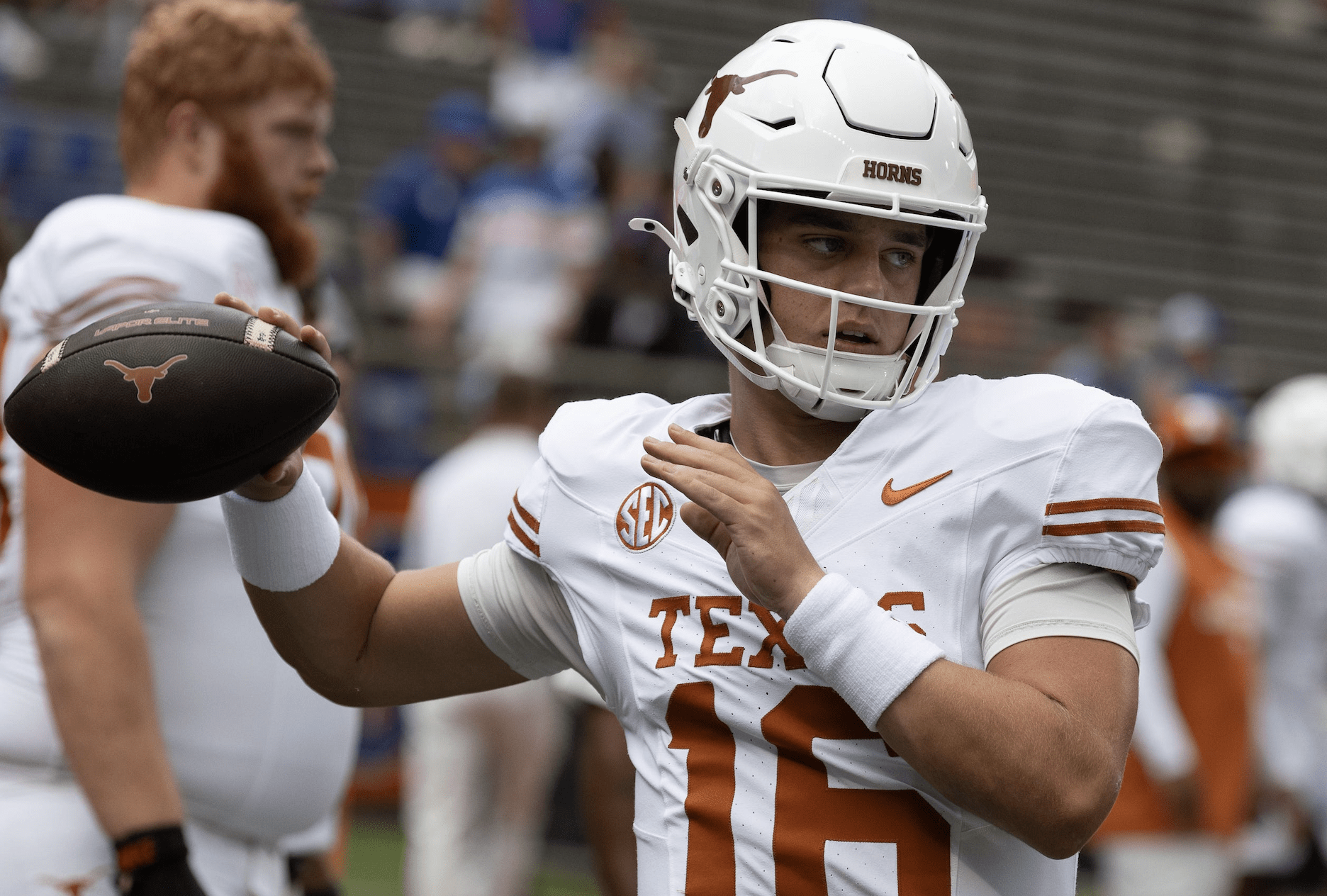 After a hard-fought 2025, Arch Manning looks more like Eli than Peyton - A to Z Sports