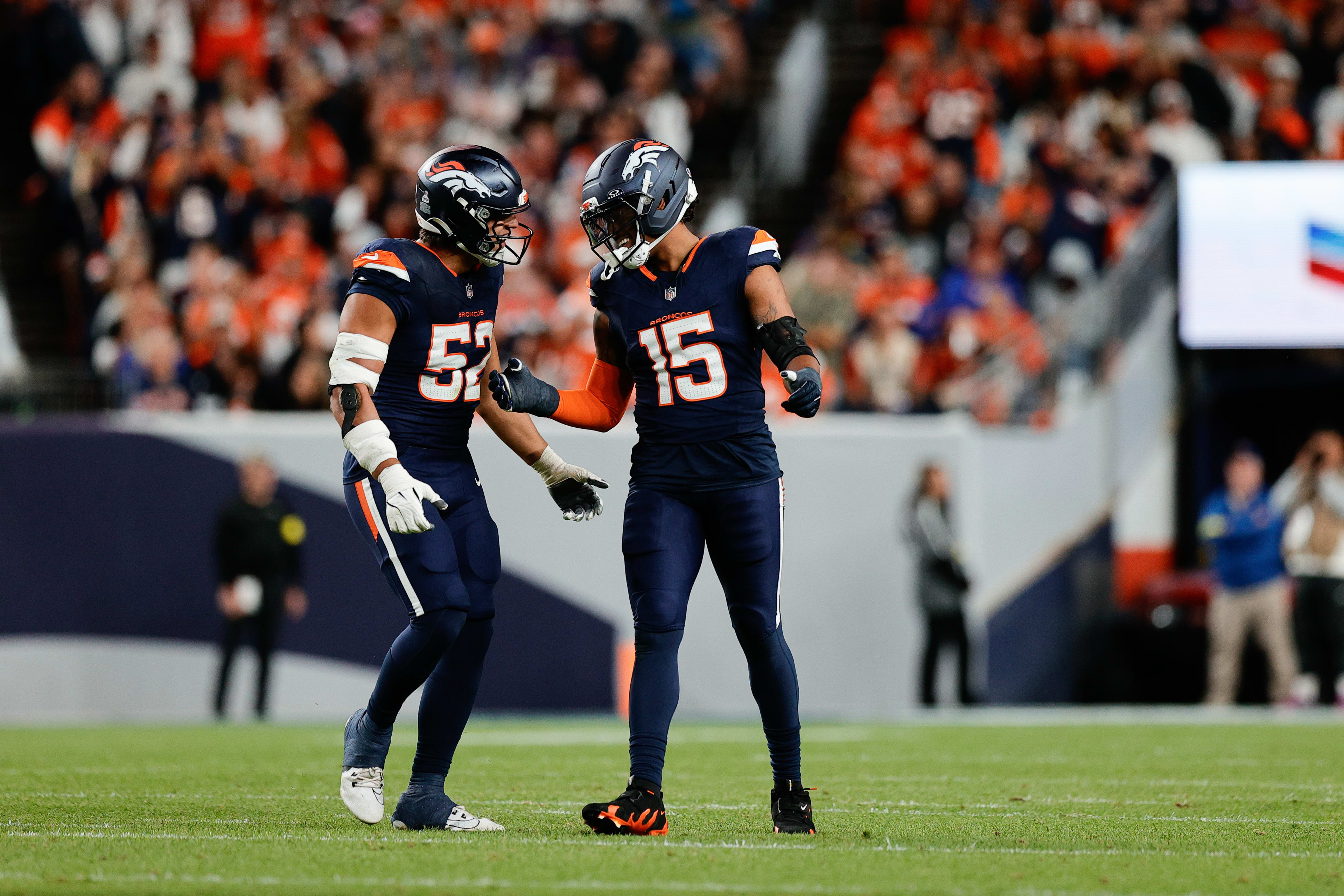 Broncos' rising star shuts down reporter and answers his own question ...