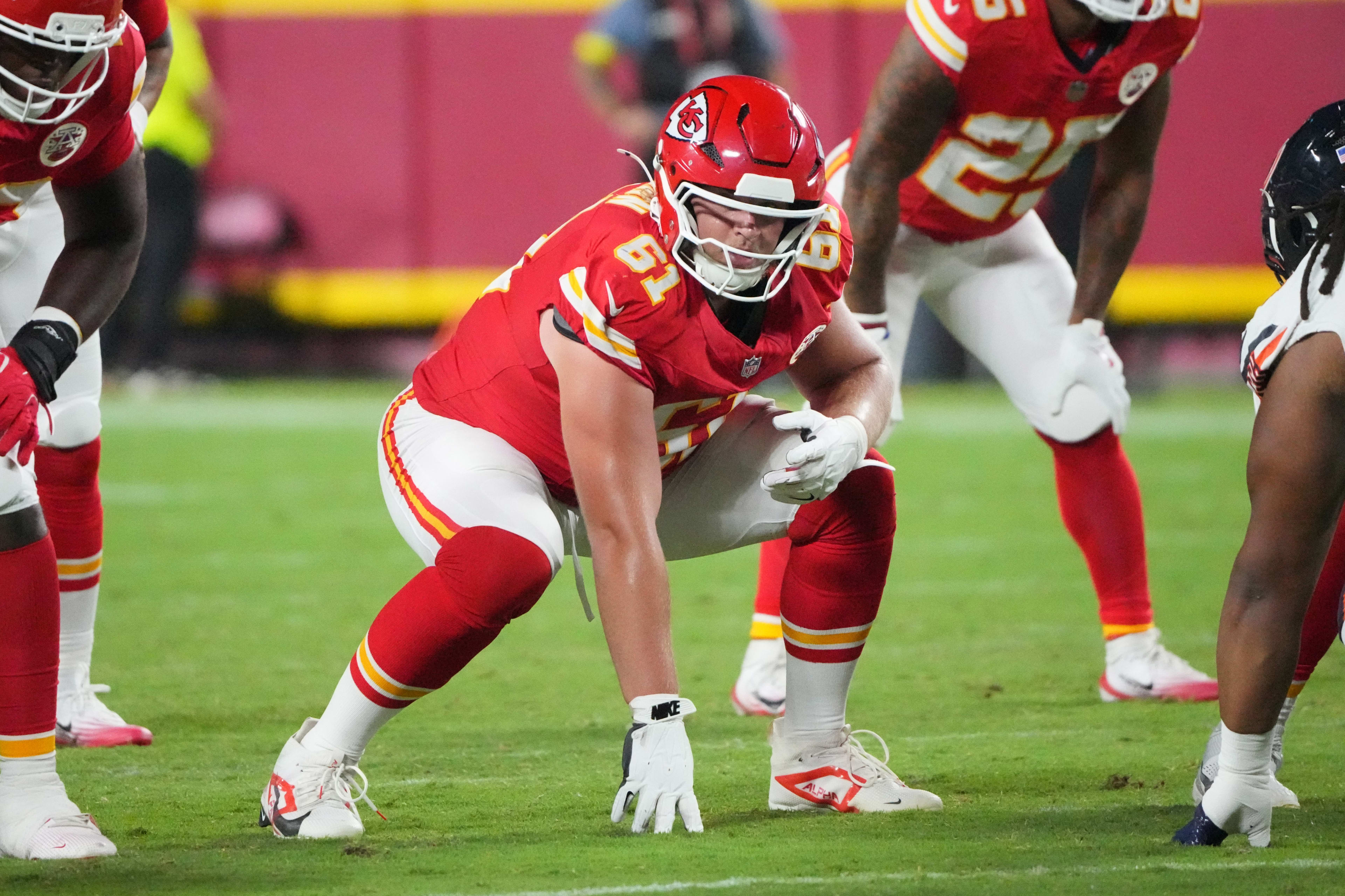 Chiefs tip decision on injured starter with Week 8 practice squad ...