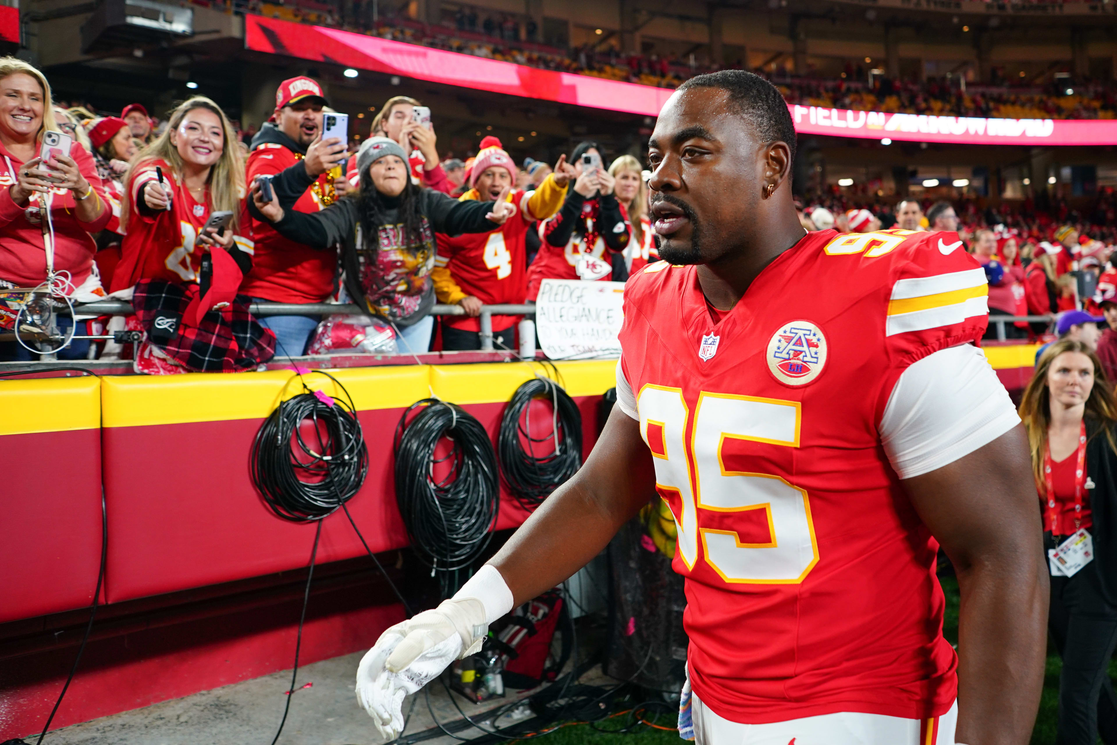 Chiefs defensive tackle Chris Jones may have just subtly sent a scary message to the rest of the ...