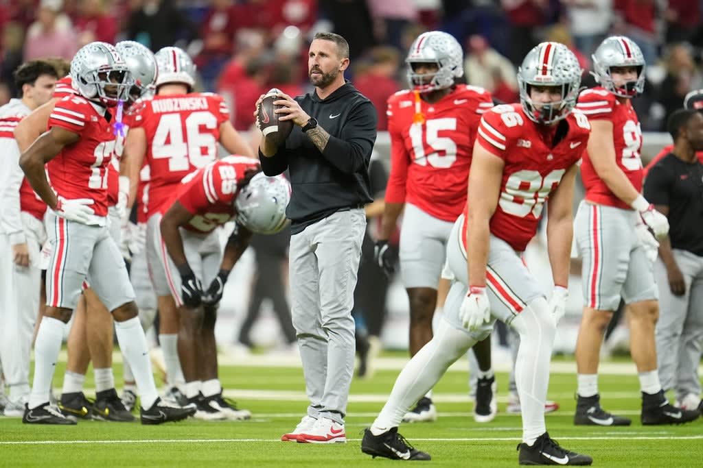 Brian Hartline could look toward a former Ohio State quarterback to be ...
