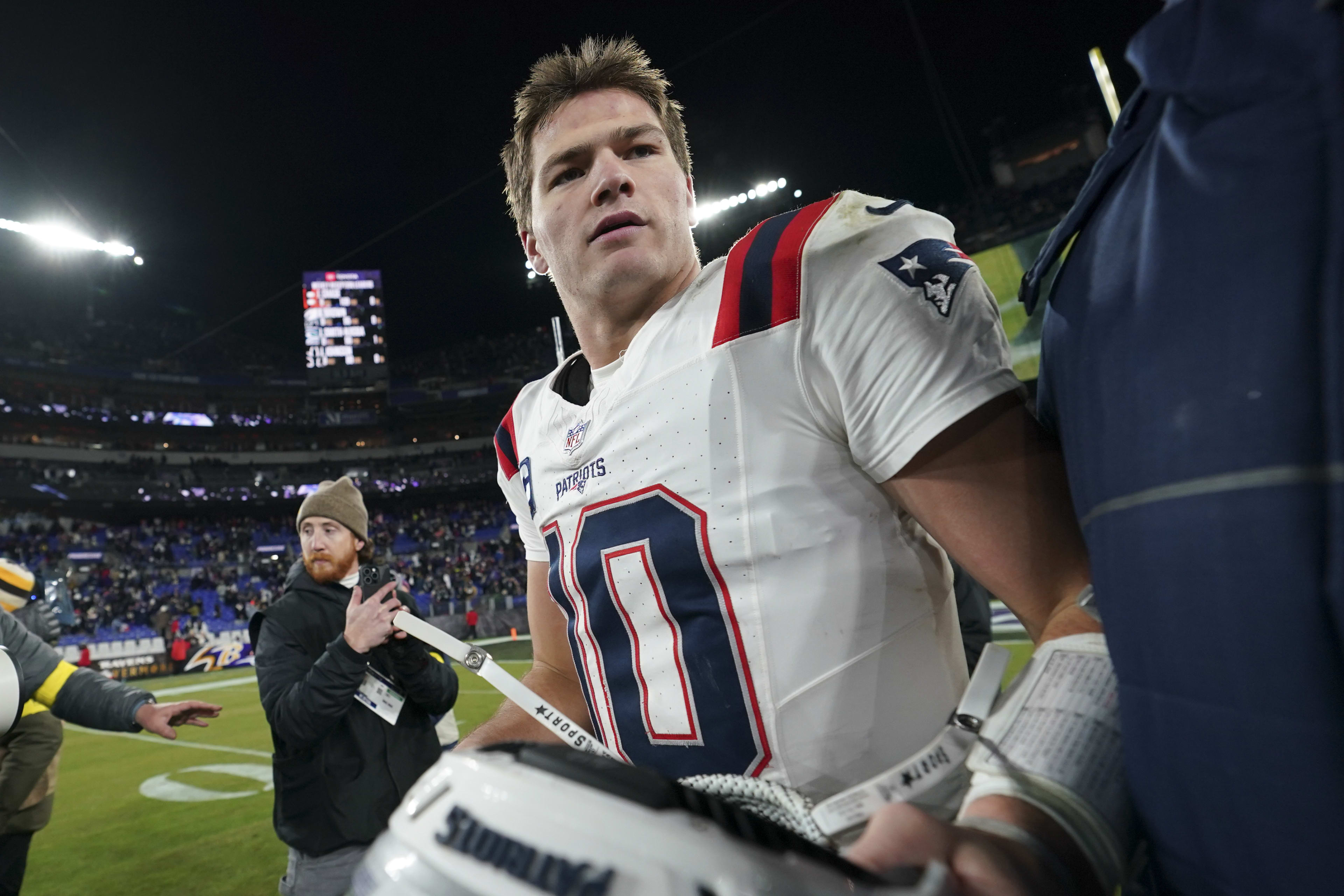 Drake Maye and Christian Gonzalez receive early Christmas presents that ...