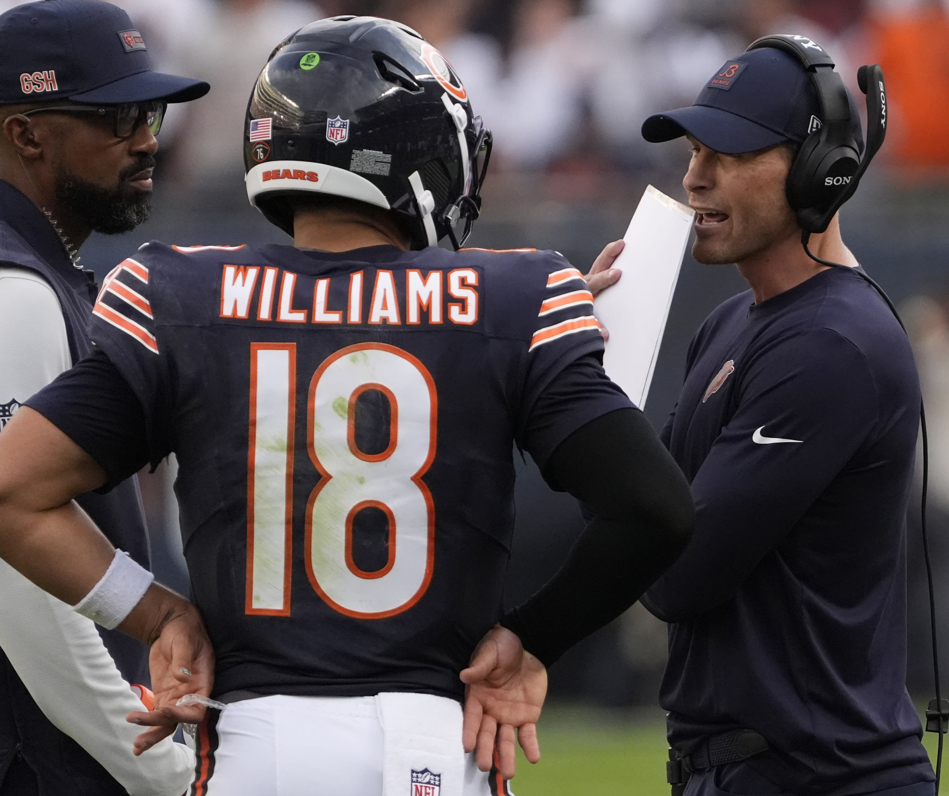 Caleb Williams continues to subtly strengthen Ben Johnson’s award ...